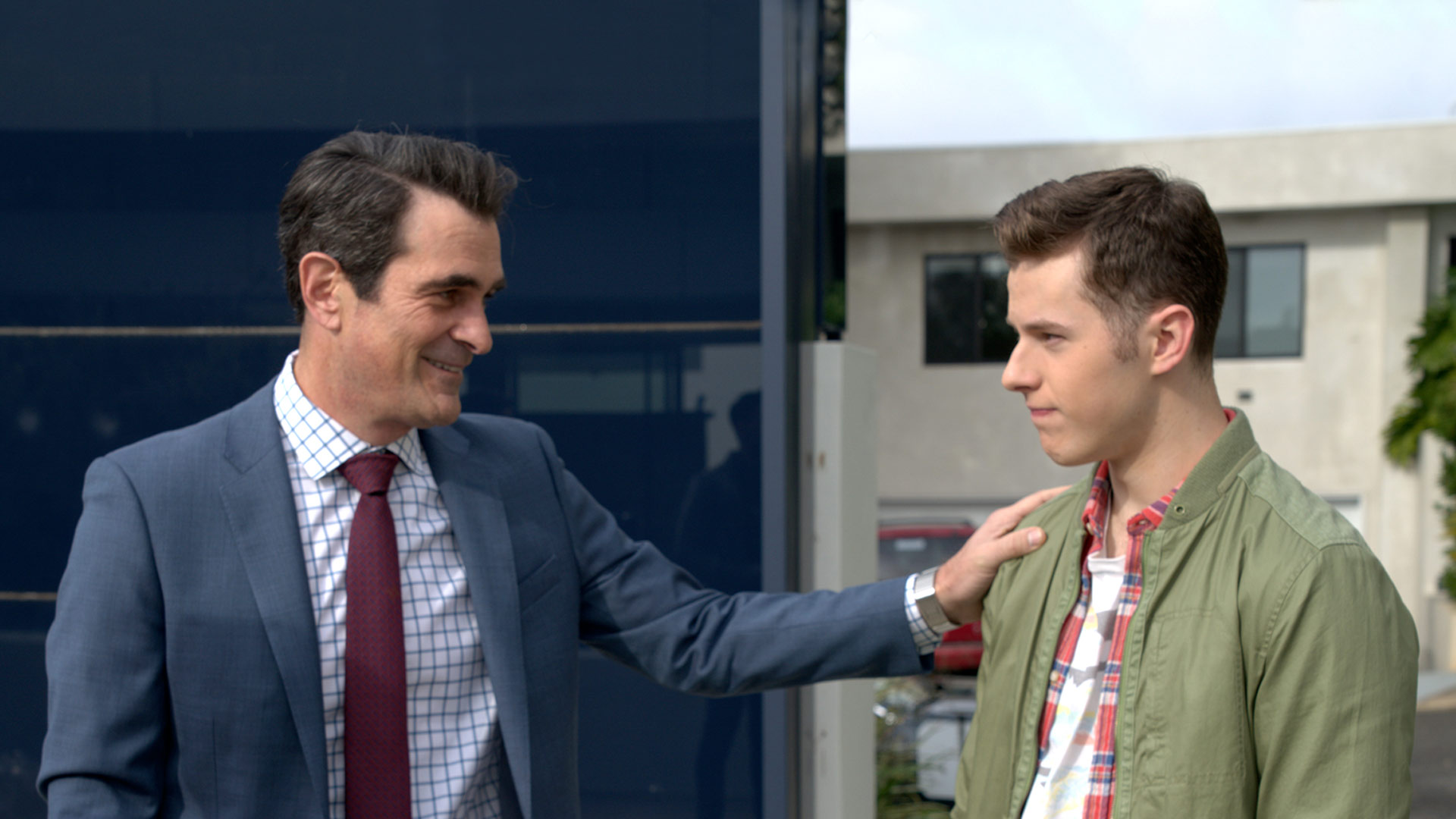 Stream Red Alert Season 10 Episode 16 – Red Alert on Disney+