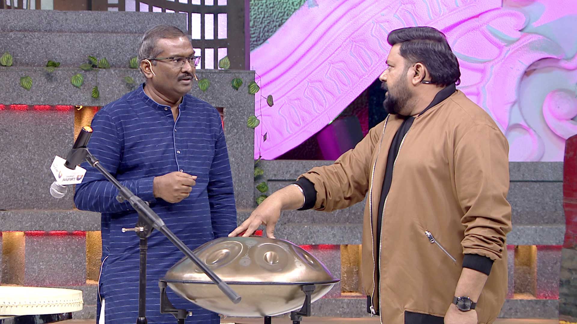 Watch Neeya Naana S23 Episode 382 on JioHotstar