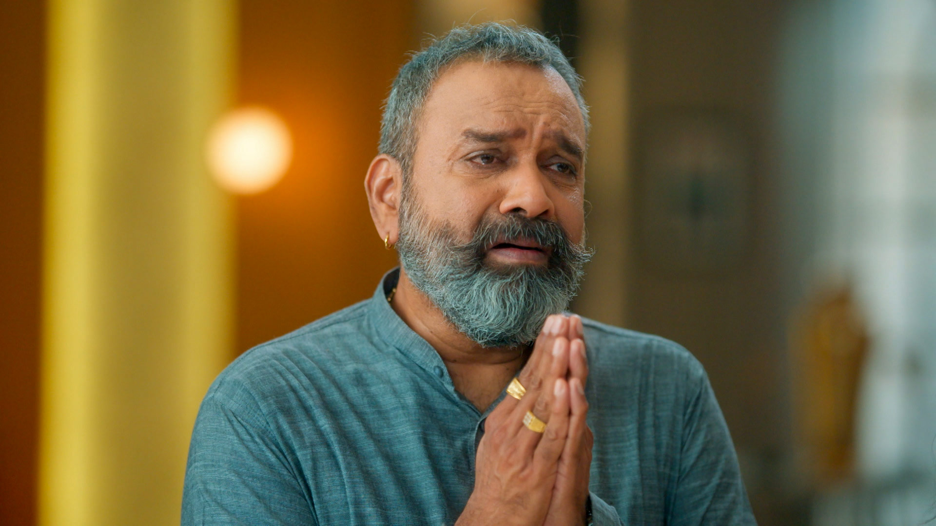 Watch Suman Indori S1 Episode 205 on JioHotstar
