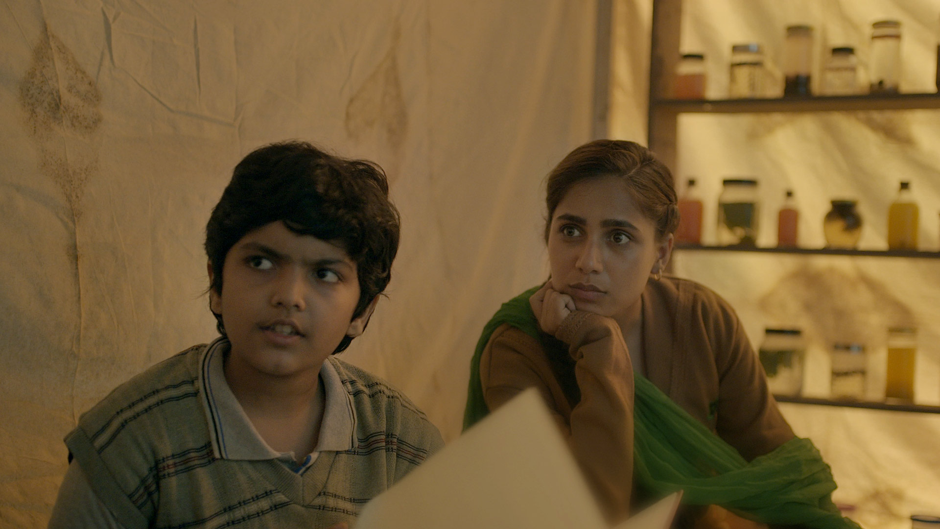 Watch Ankahi Ansuni - Jhaagi Files S1 Episode 16 on JioHotstar