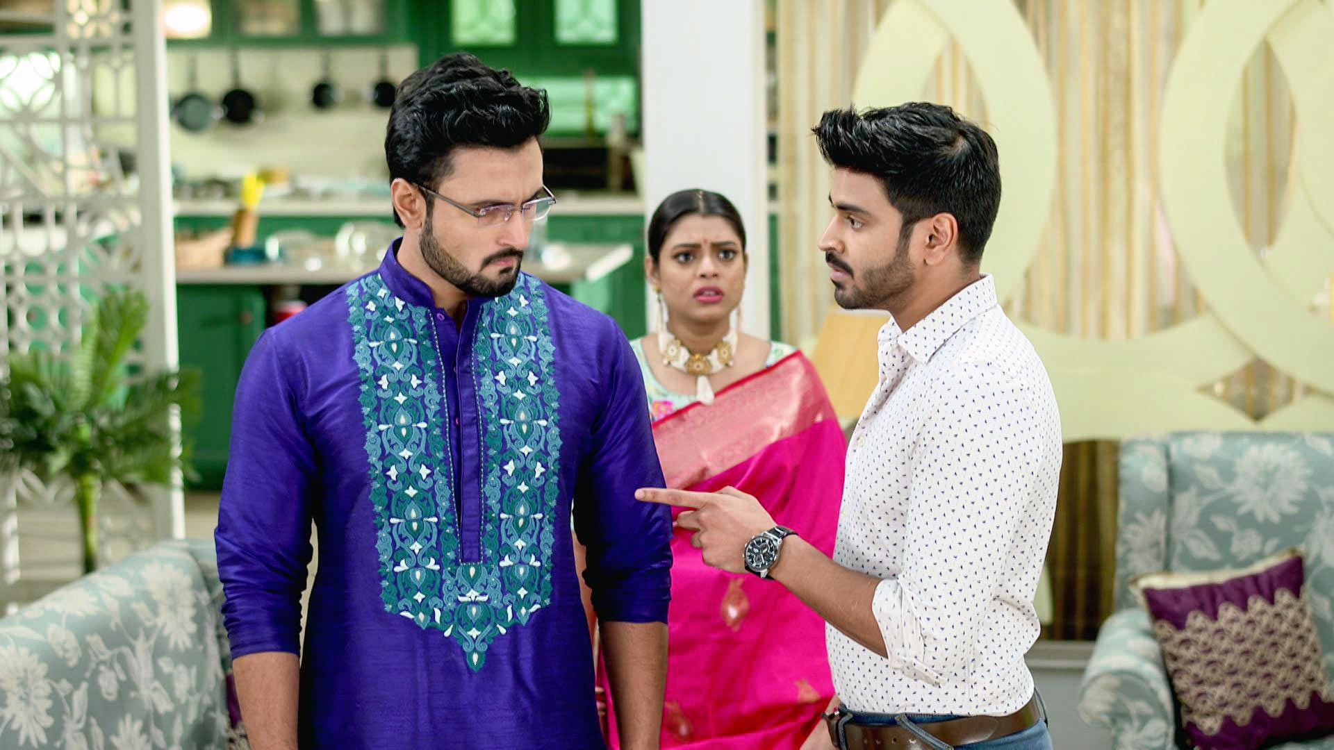 Watch Mon Phagun S1 Episode 384 on JioHotstar