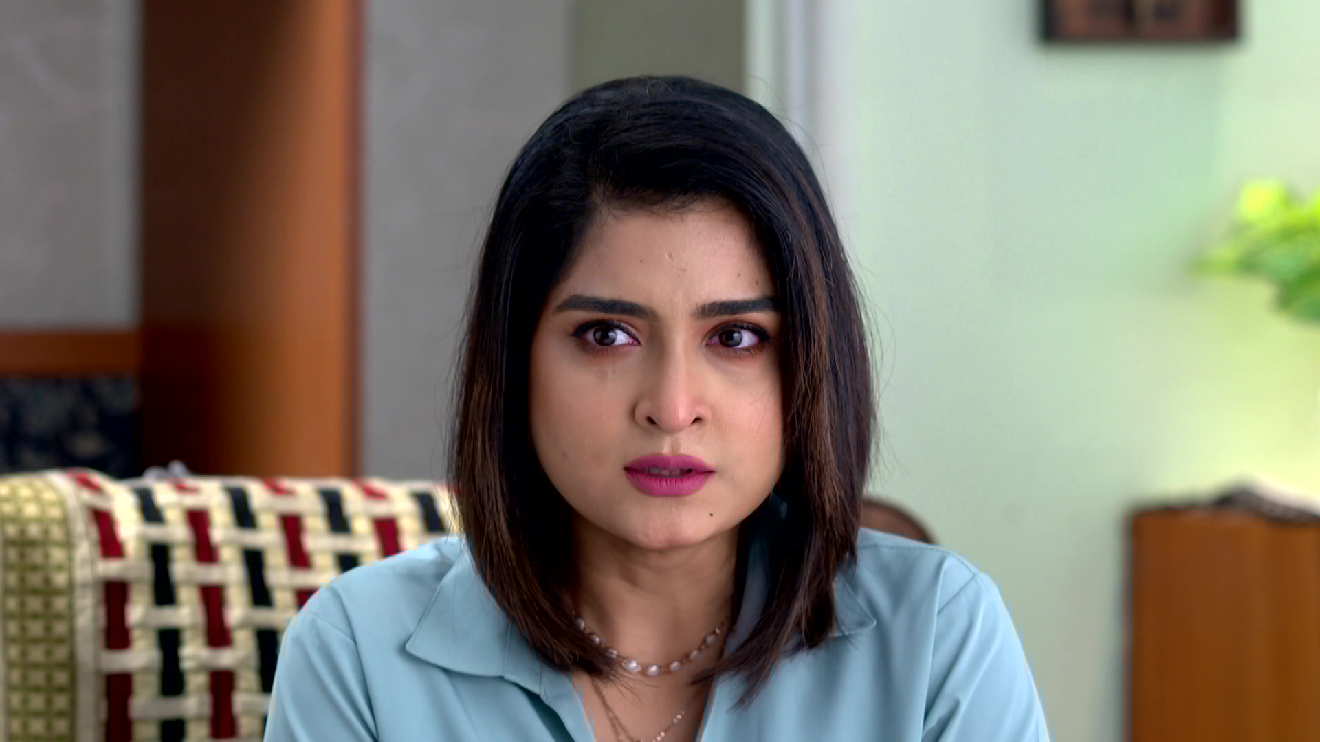 Watch Uraan Episode 99 on JioHotstar