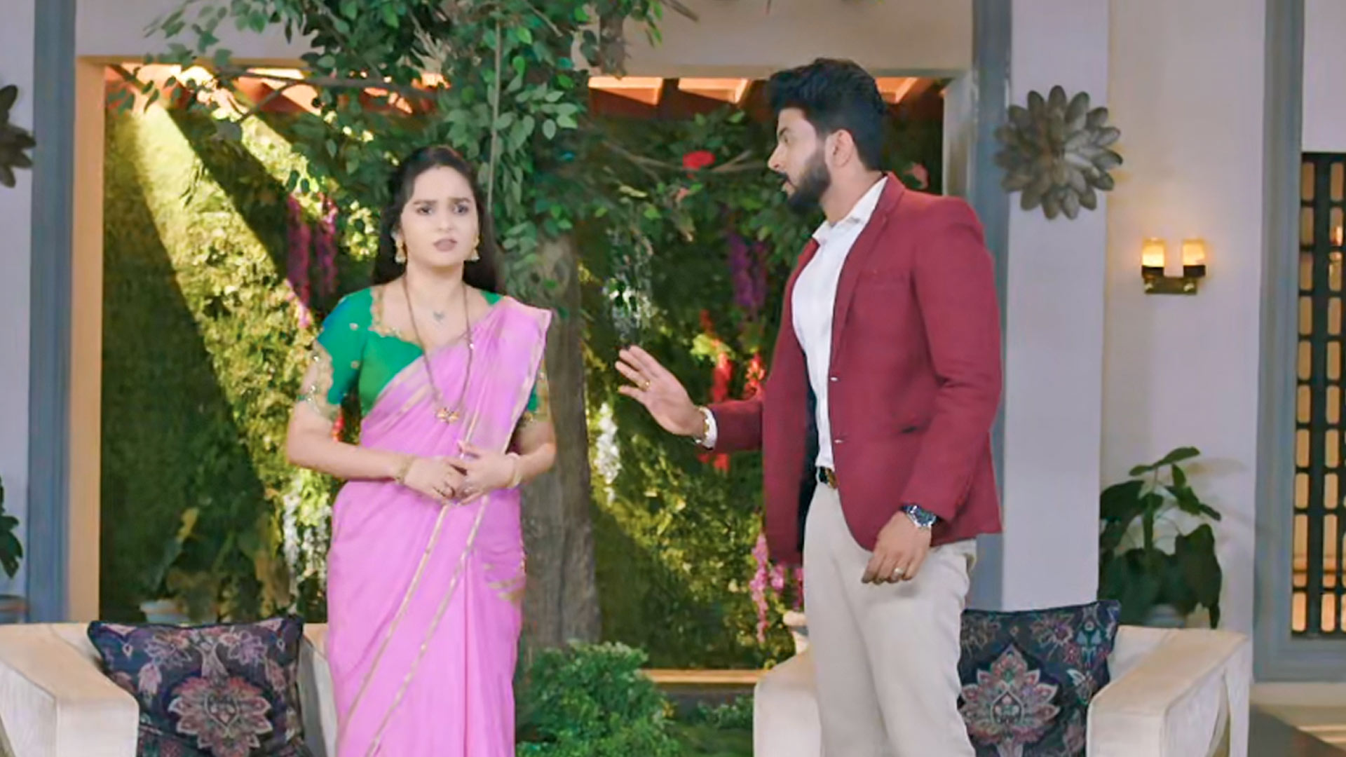 Watch Karimani S1 Episode 390 on JioHotstar