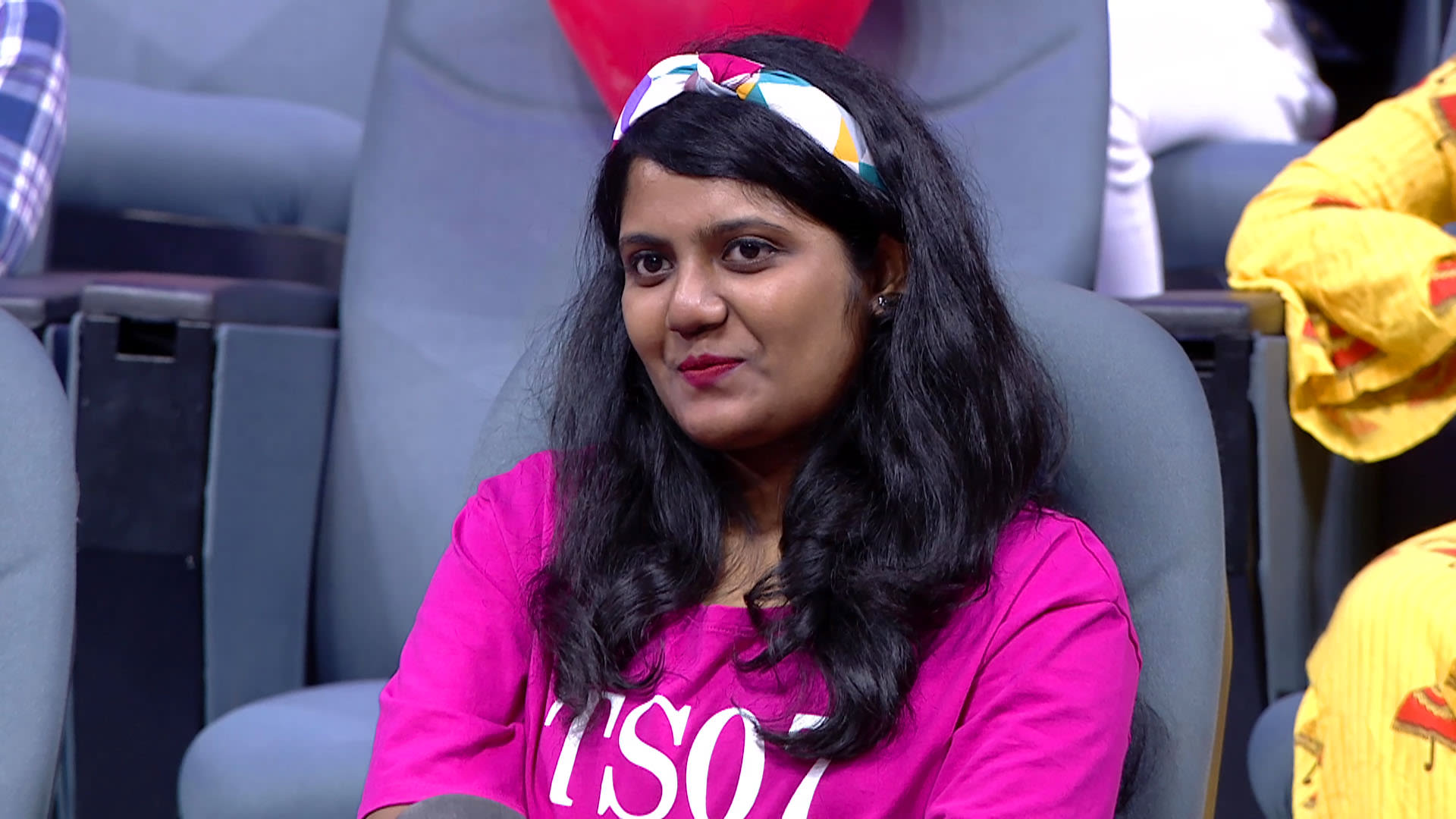 Watch Neeya Naana Episode 179 on JioHotstar