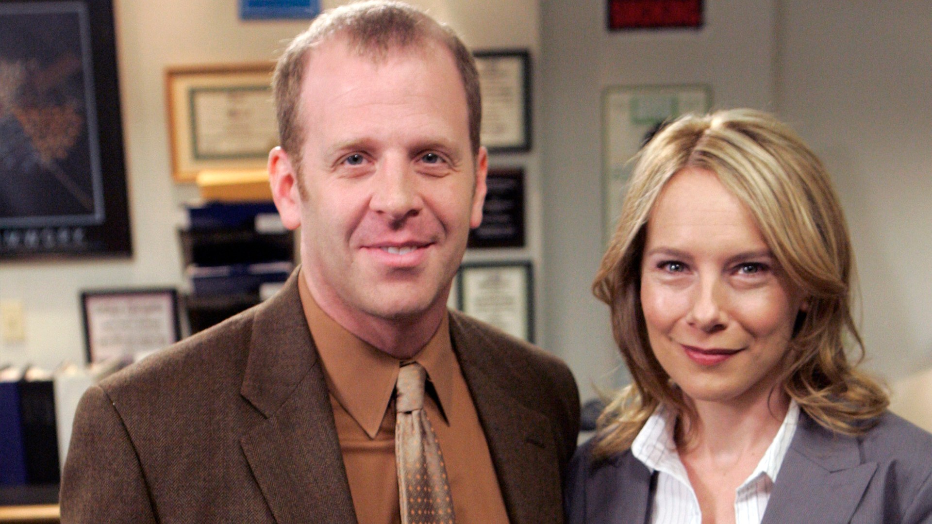 Watch The Office S4 Episode 19 on Disney+ Lebanon | English Comedy EPISODE