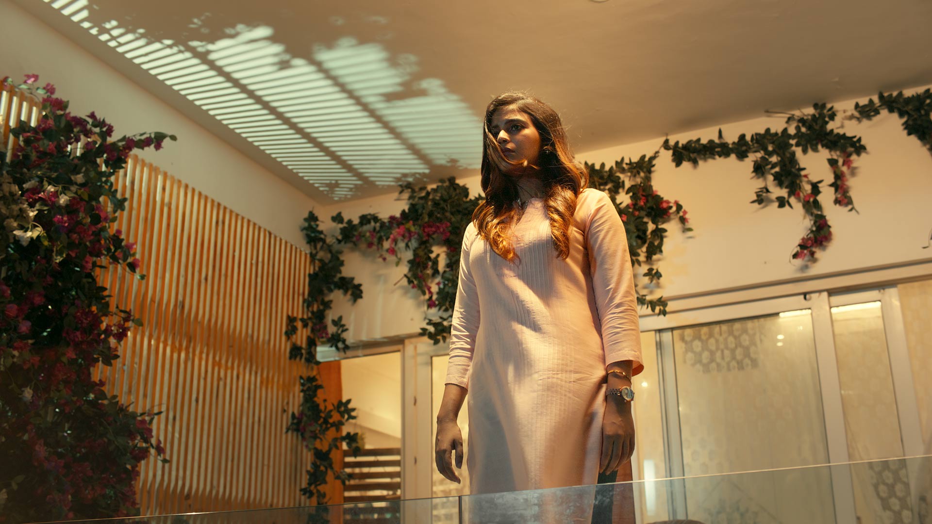 Watch Fall S1 Episode 1 on JioHotstar