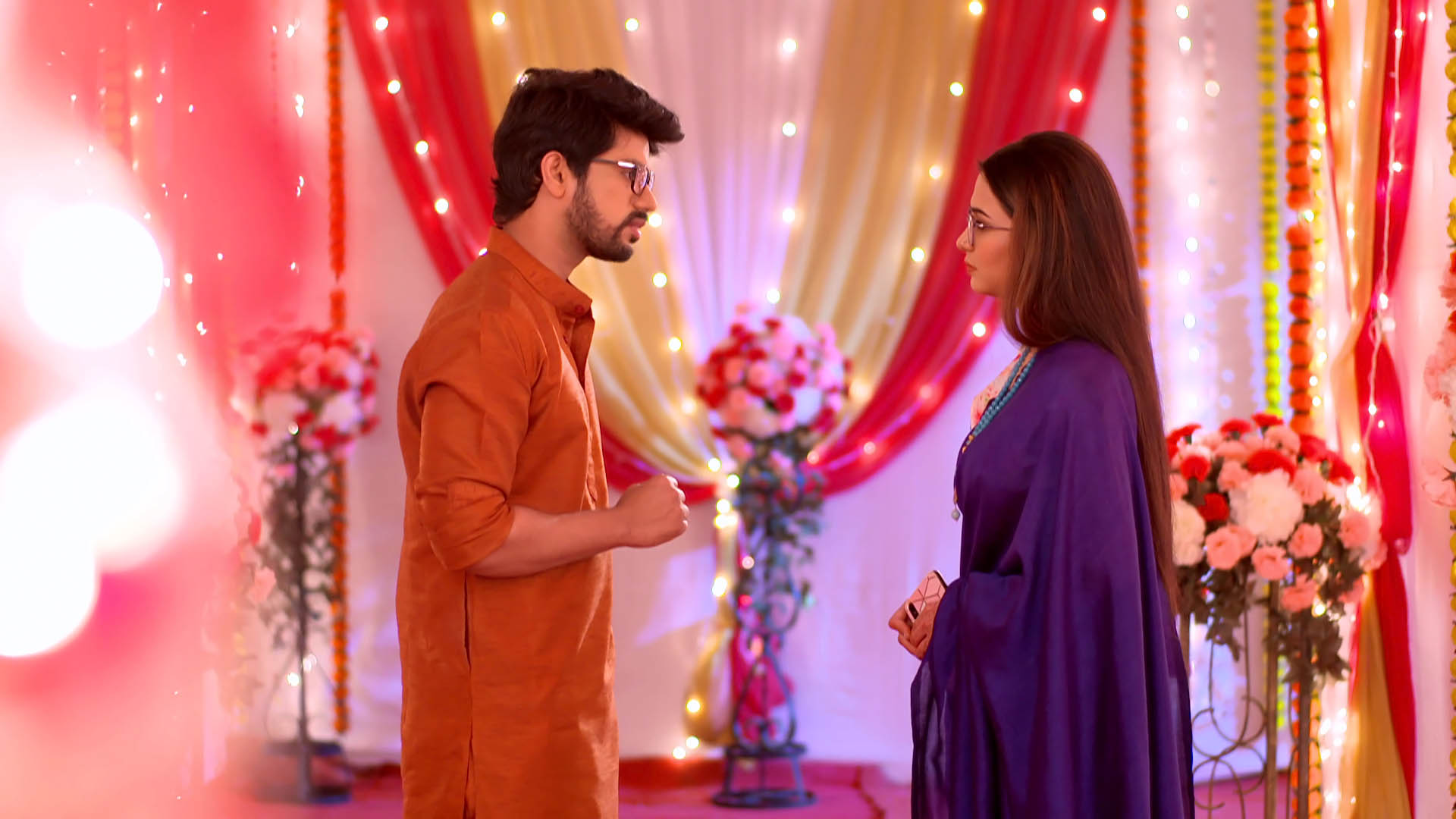 Watch thipkyanchi-rangoli only on Watcho