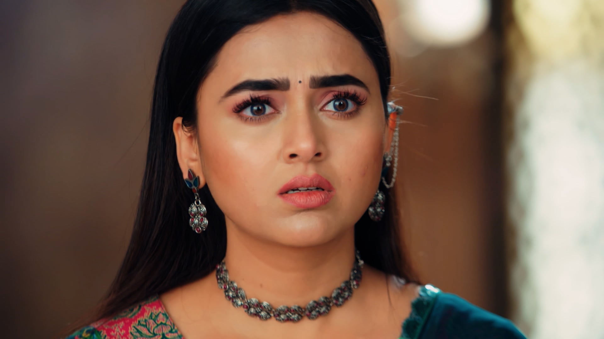 Watch Naagini S6 Episode 108 on JioHotstar