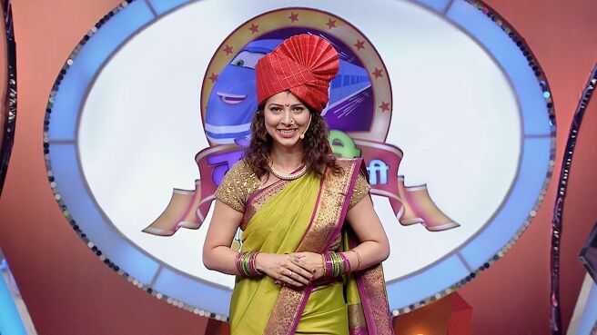 Watch Comedychi Bullet Train S1 Episode 223 on JioHotstar