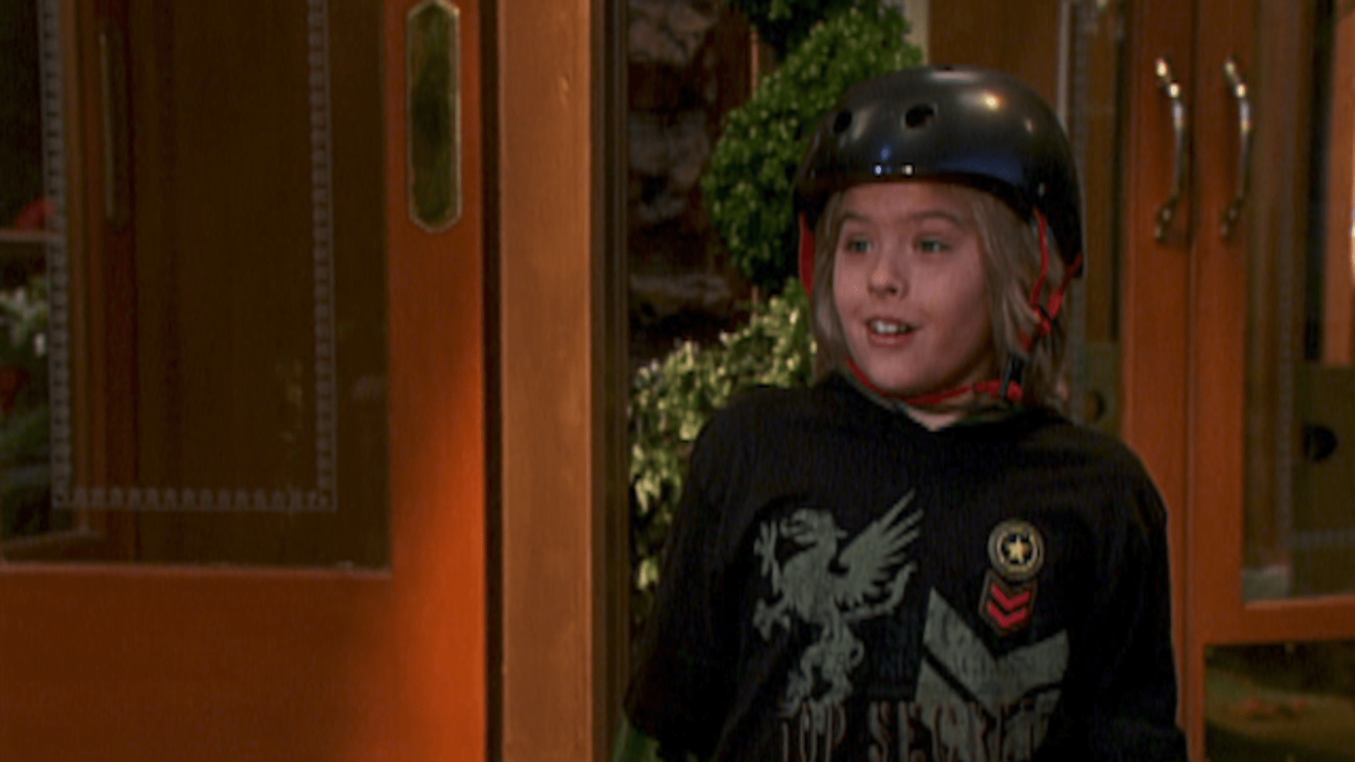 Watch The Suite Life of Zack & Cody S2 Episode 8 on Disney+ South ...