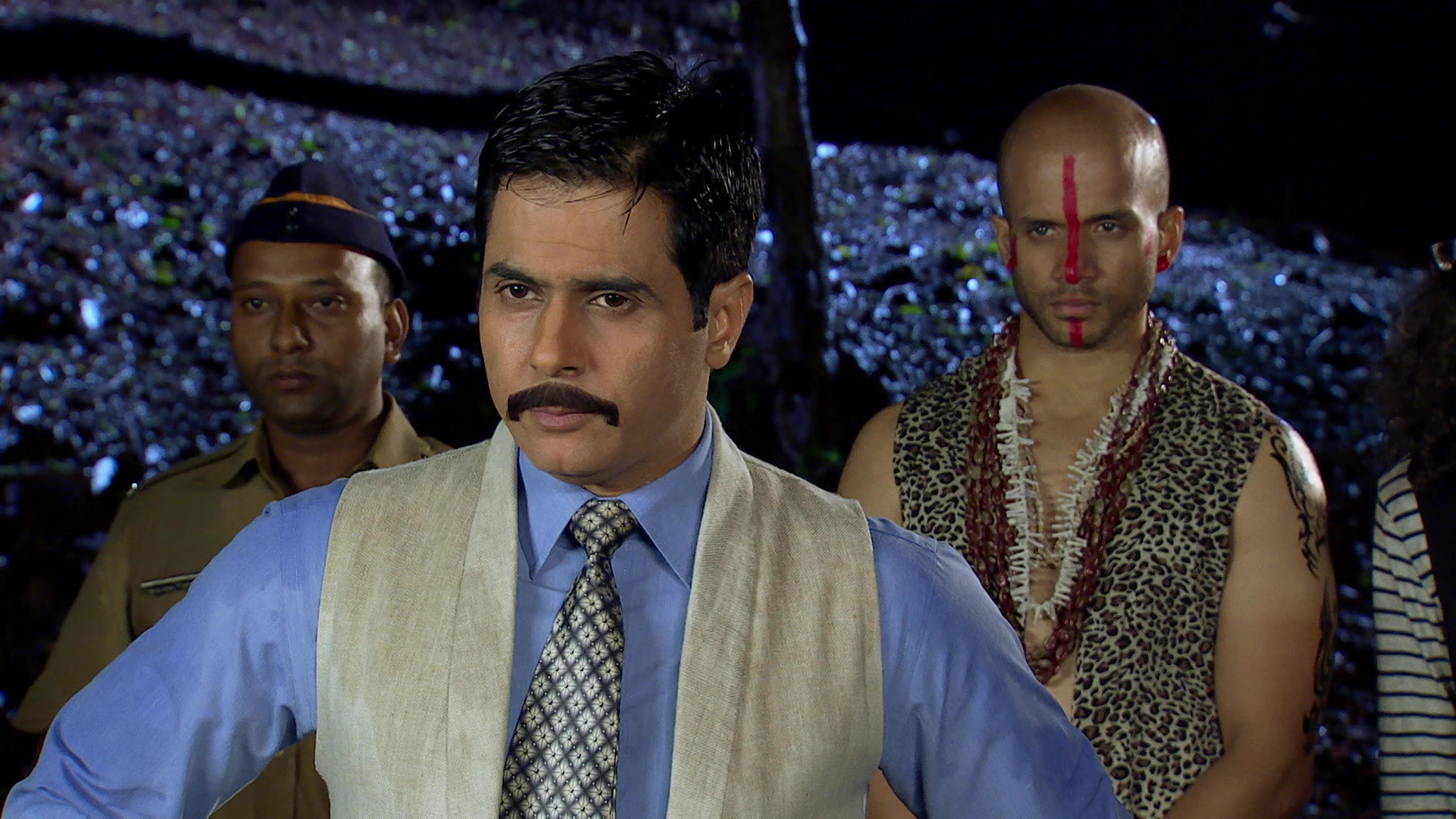 Watch SuperCops vs Super Villains S1 Episode 18 on JioHotstar