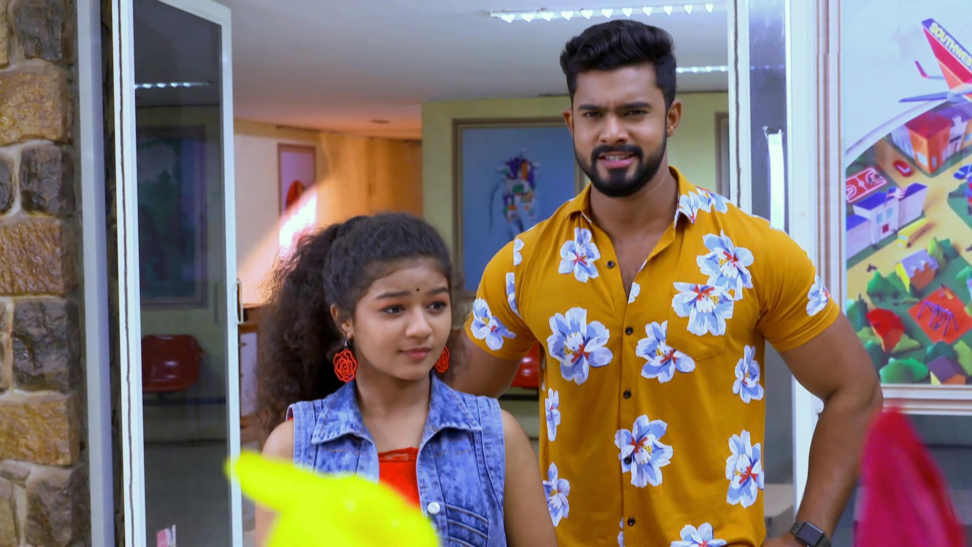 Watch Kiran's Smart Move Online