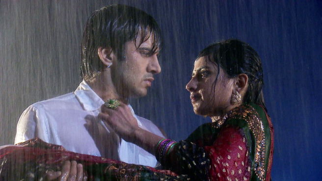 Watch Phulwa Episode 220 on JioHotstar