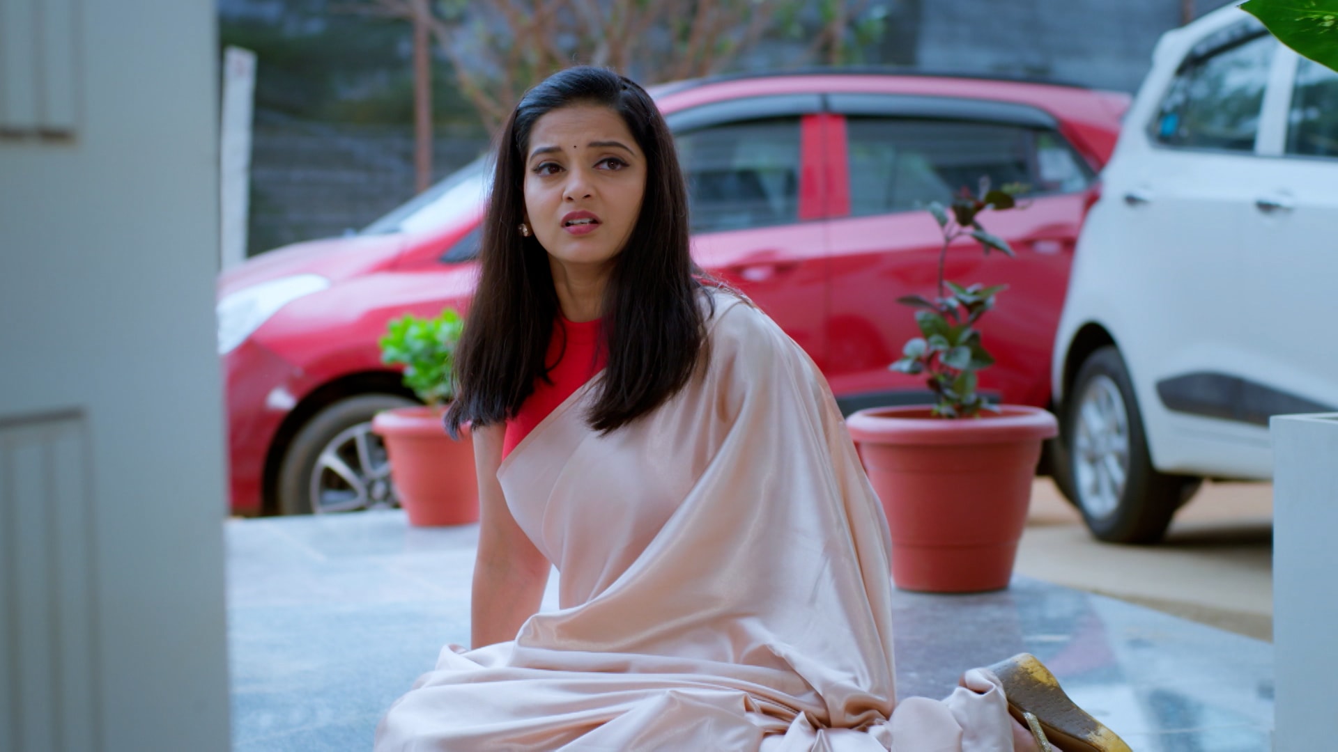 Watch Bhargavi LL.B S1 Episode 101 on JioHotstar