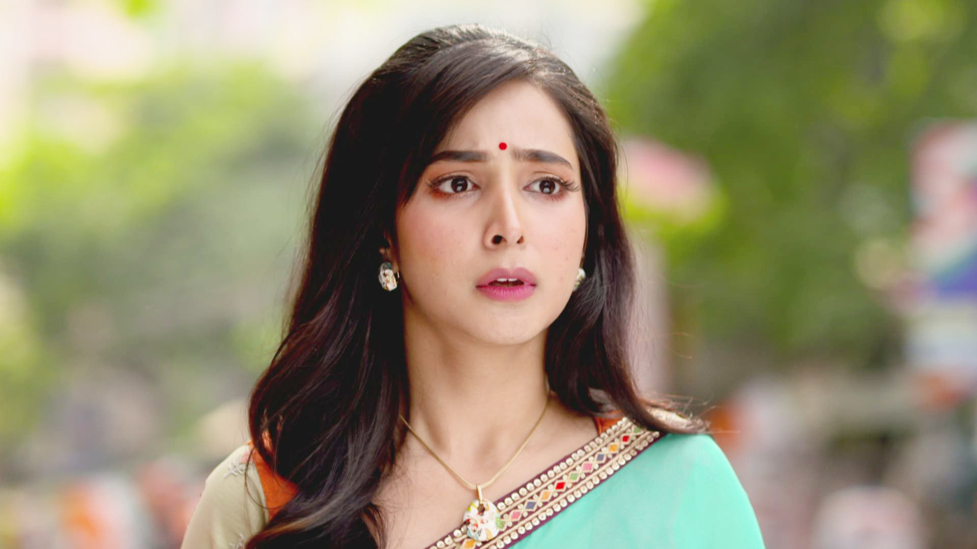 Watch Mon Phagun S1 Episode 141 on JioHotstar