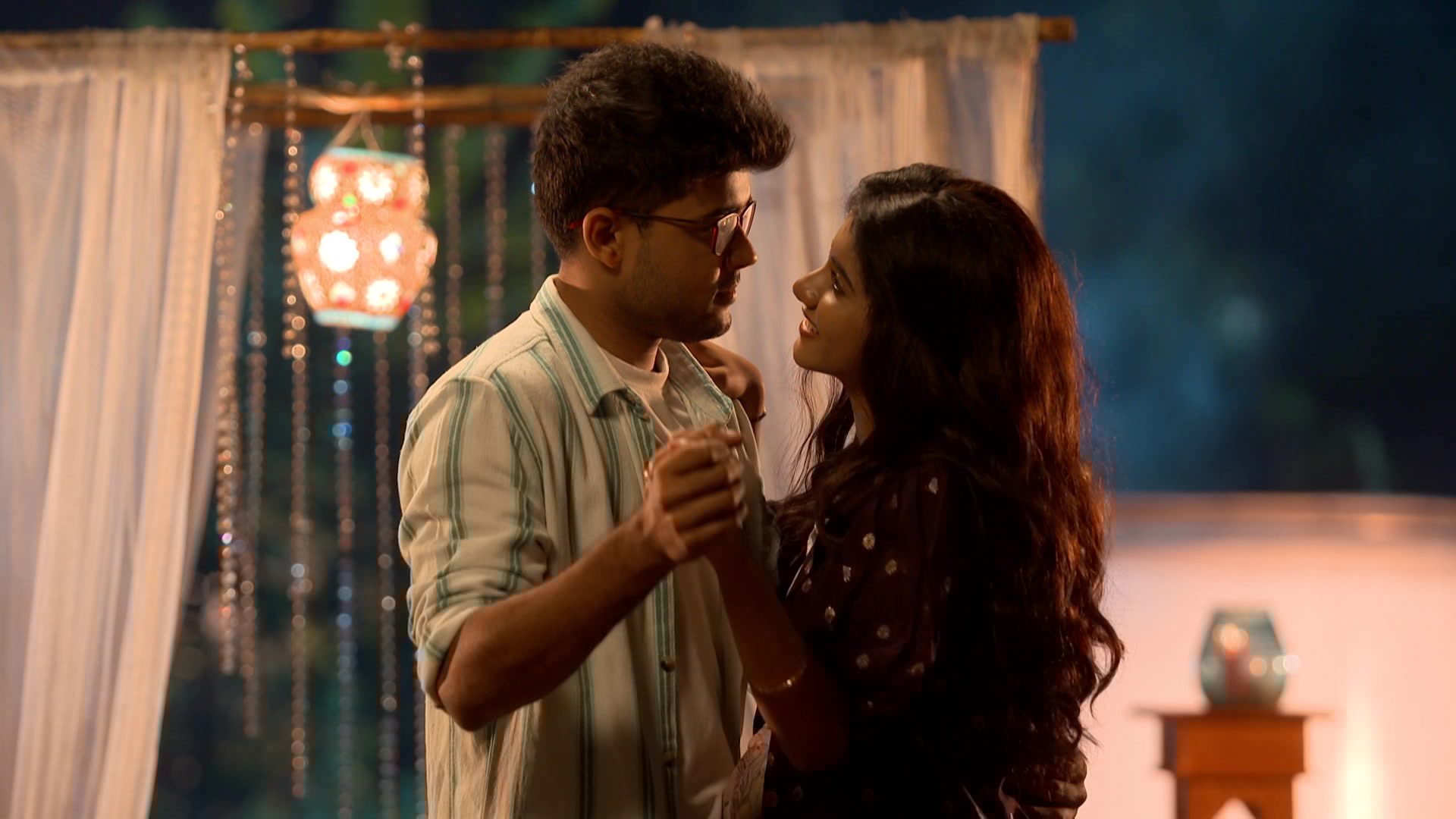 Watch Tomader Rani S1 Episode 191 on JioHotstar