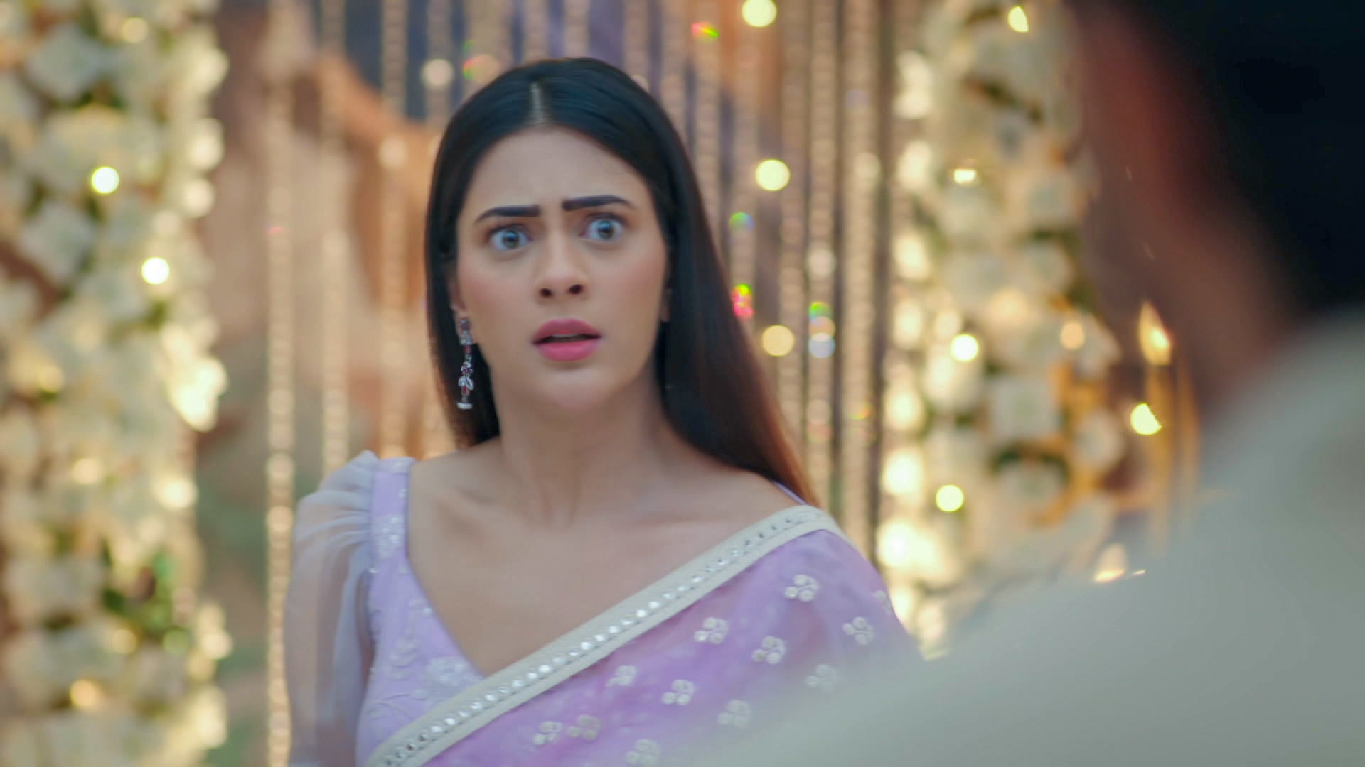 Watch Jhanak Episode 385 on JioHotstar