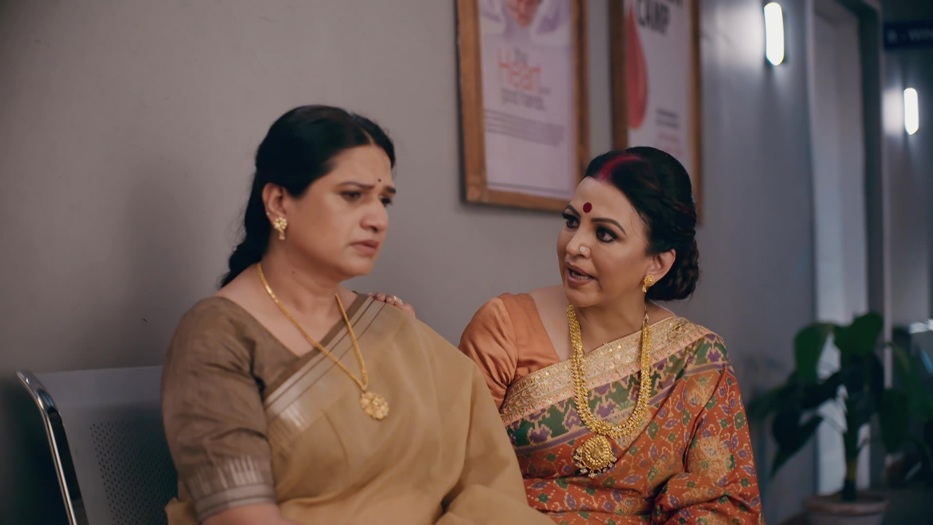 Watch Badi Maa Instigates Narmada Online