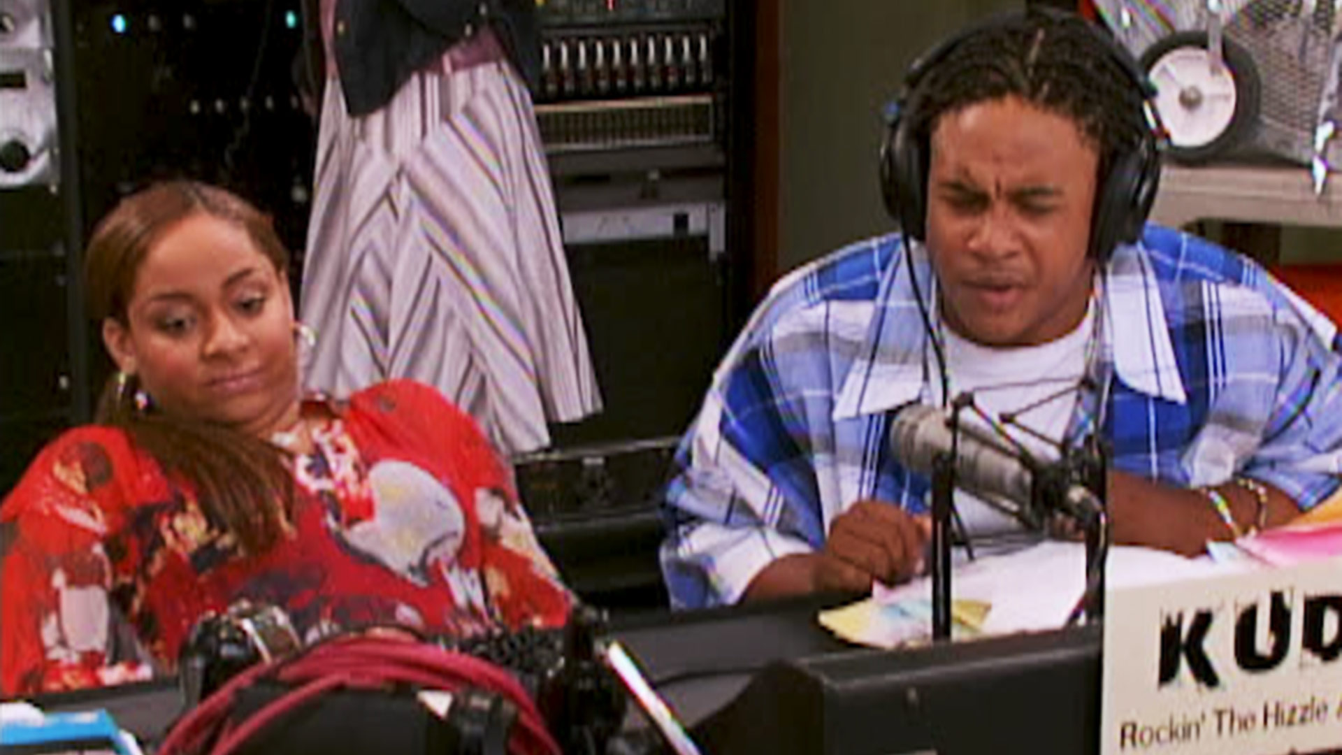 Stream Radio Heads Season 2 Episode 13 Radio Heads On Disney