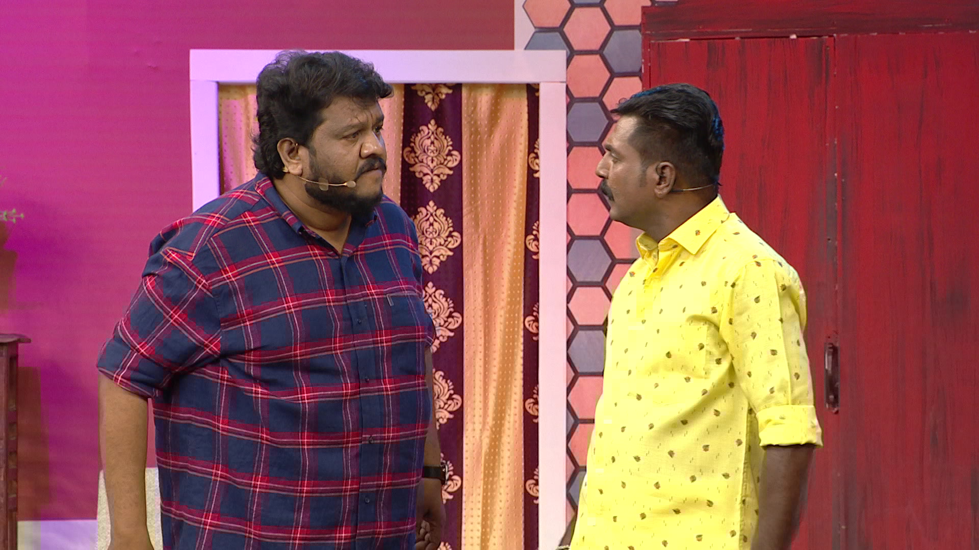 Watch a clip from E139 - Caught in the Act on Hotstar