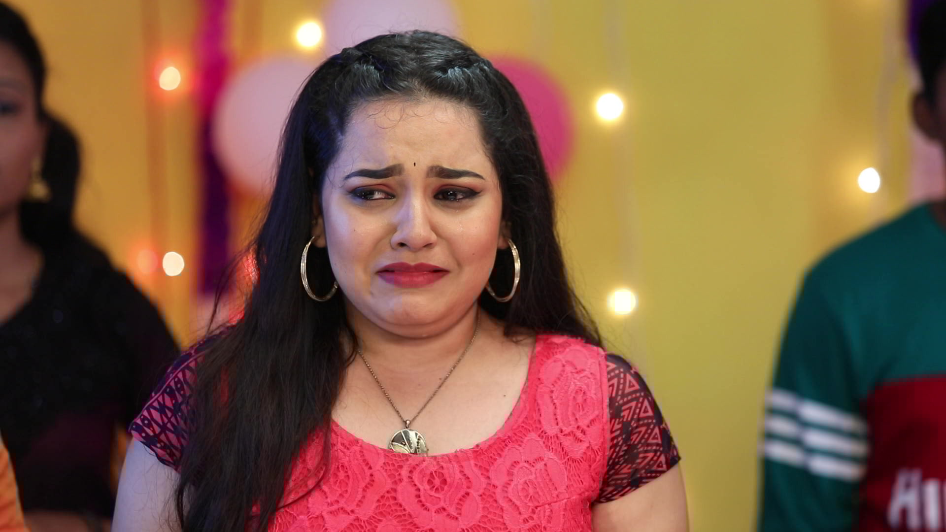 Watch Baakiyalakshmi Episode 17 on JioHotstar