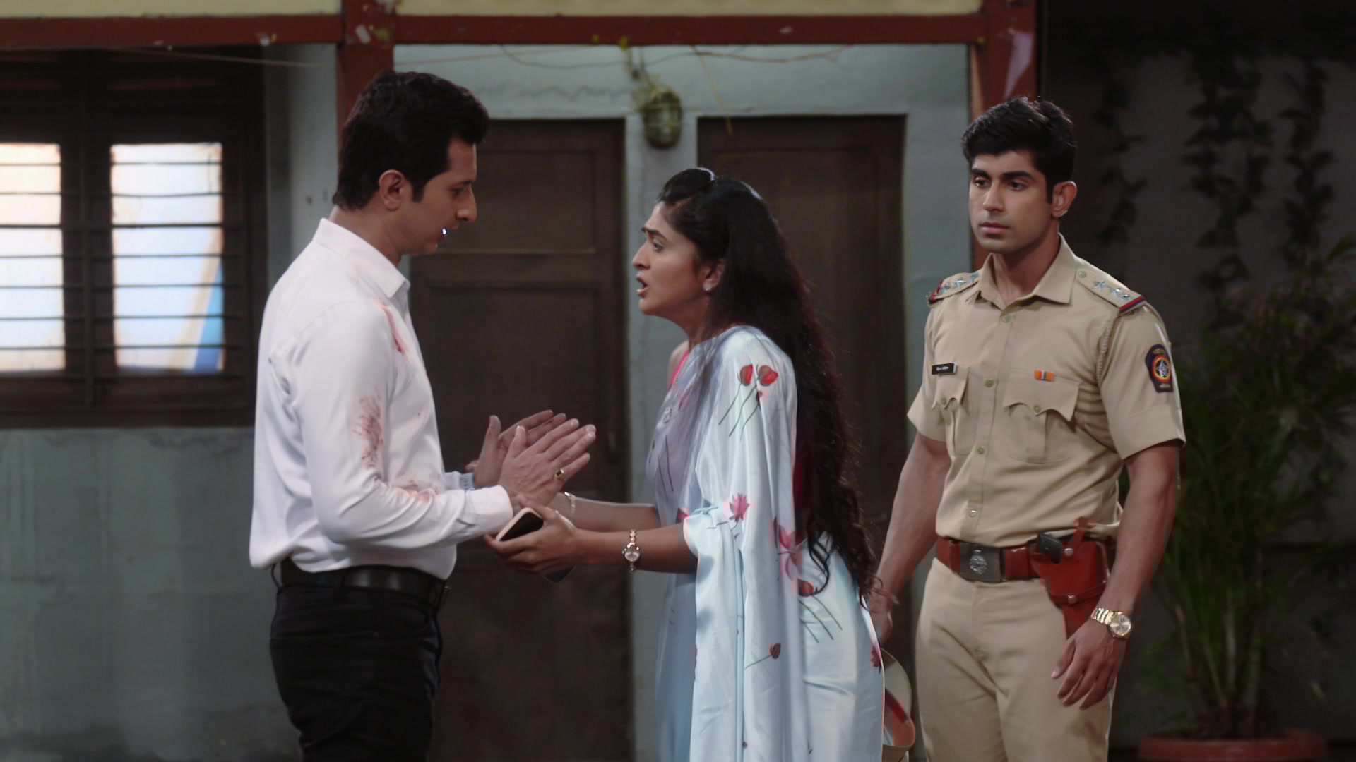 Watch Aboli Episode 532 on Disney+ Hotstar