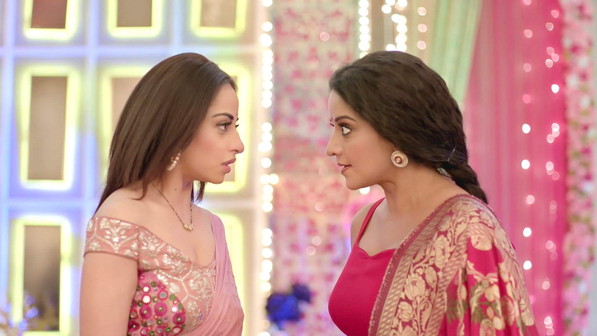 Watch Nazar S1 Episode 113 on JioHotstar
