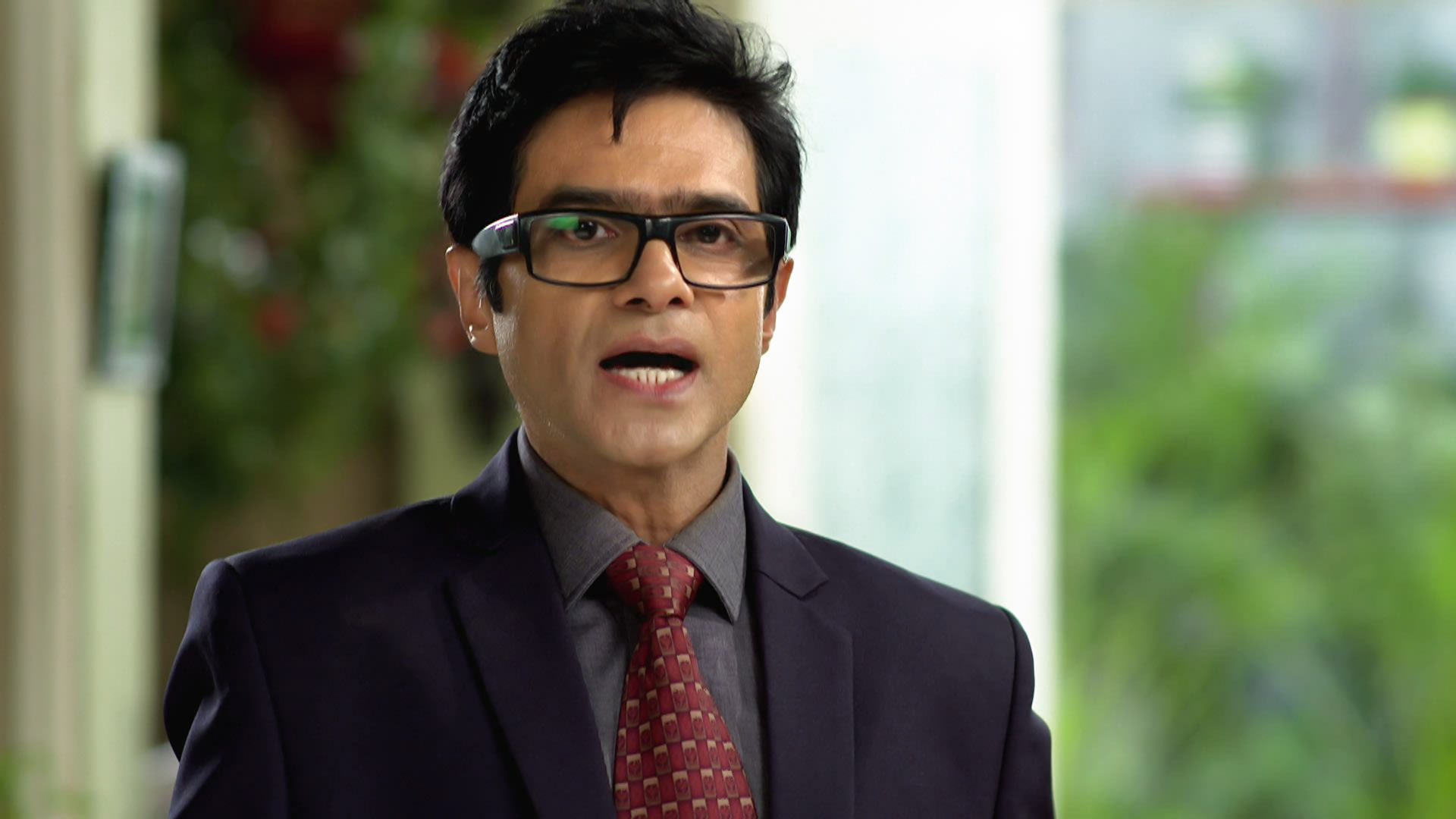 Watch Sreemoyee Episode 219 on JioHotstar