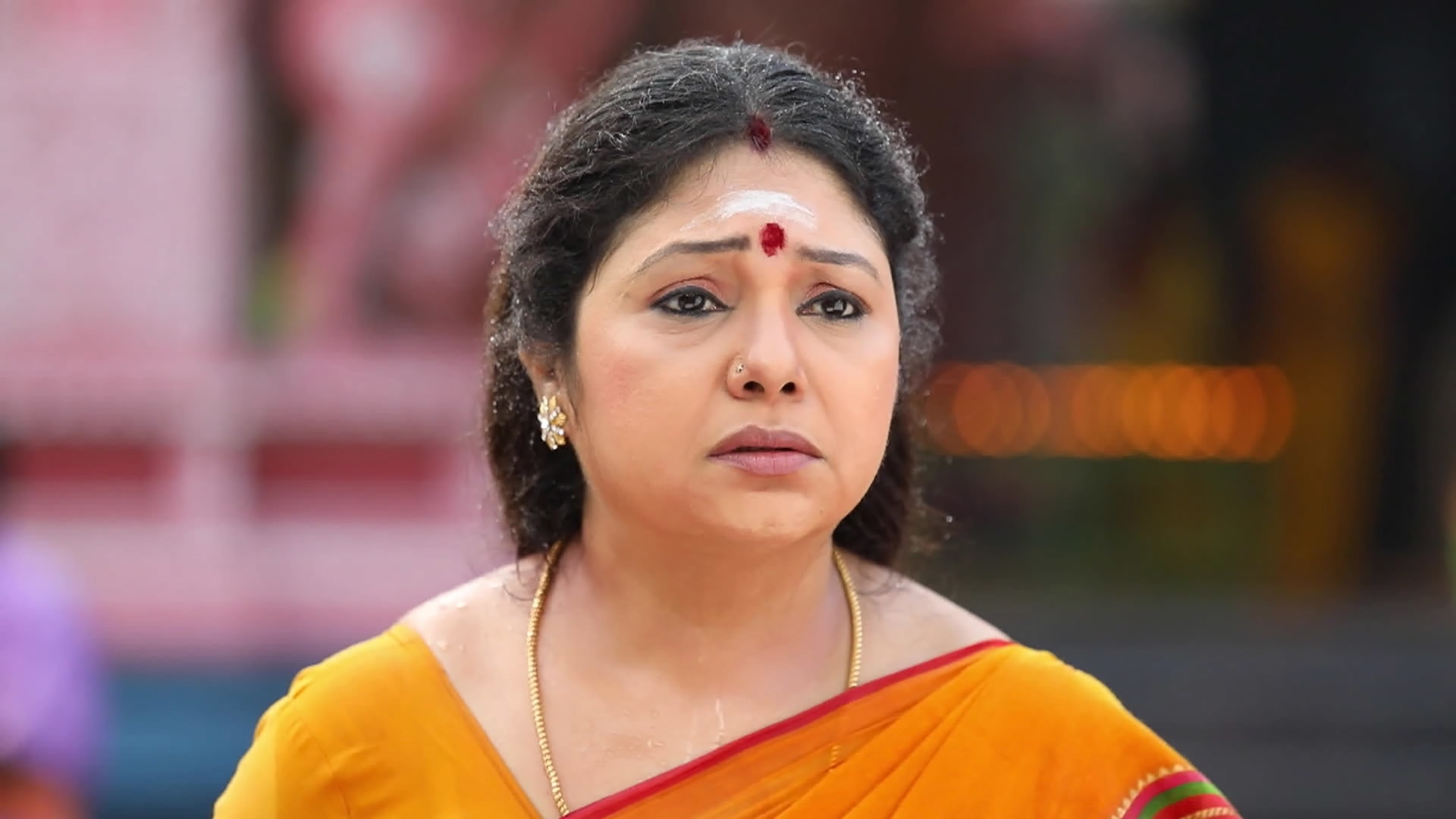 Watch Maragatham Performs a Ritual Online