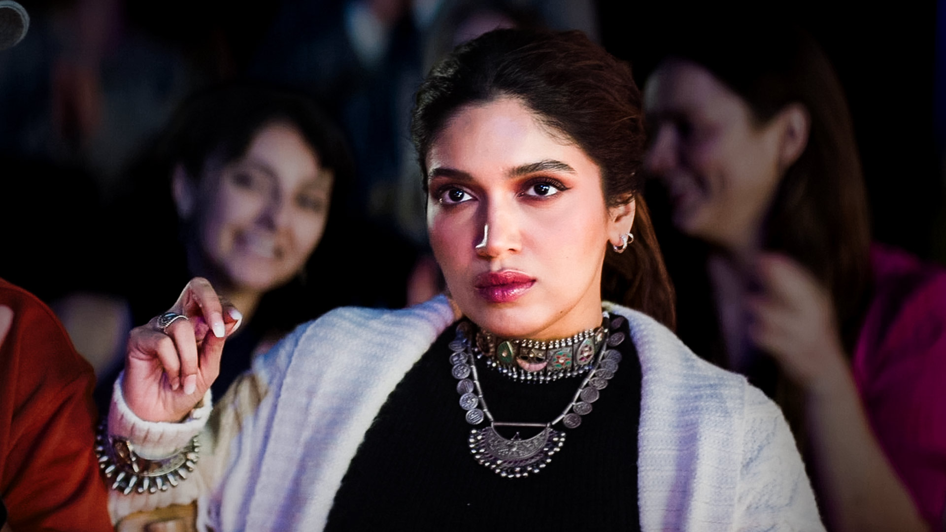 Watch Mere Husband Ki Biwi Jiohotstar