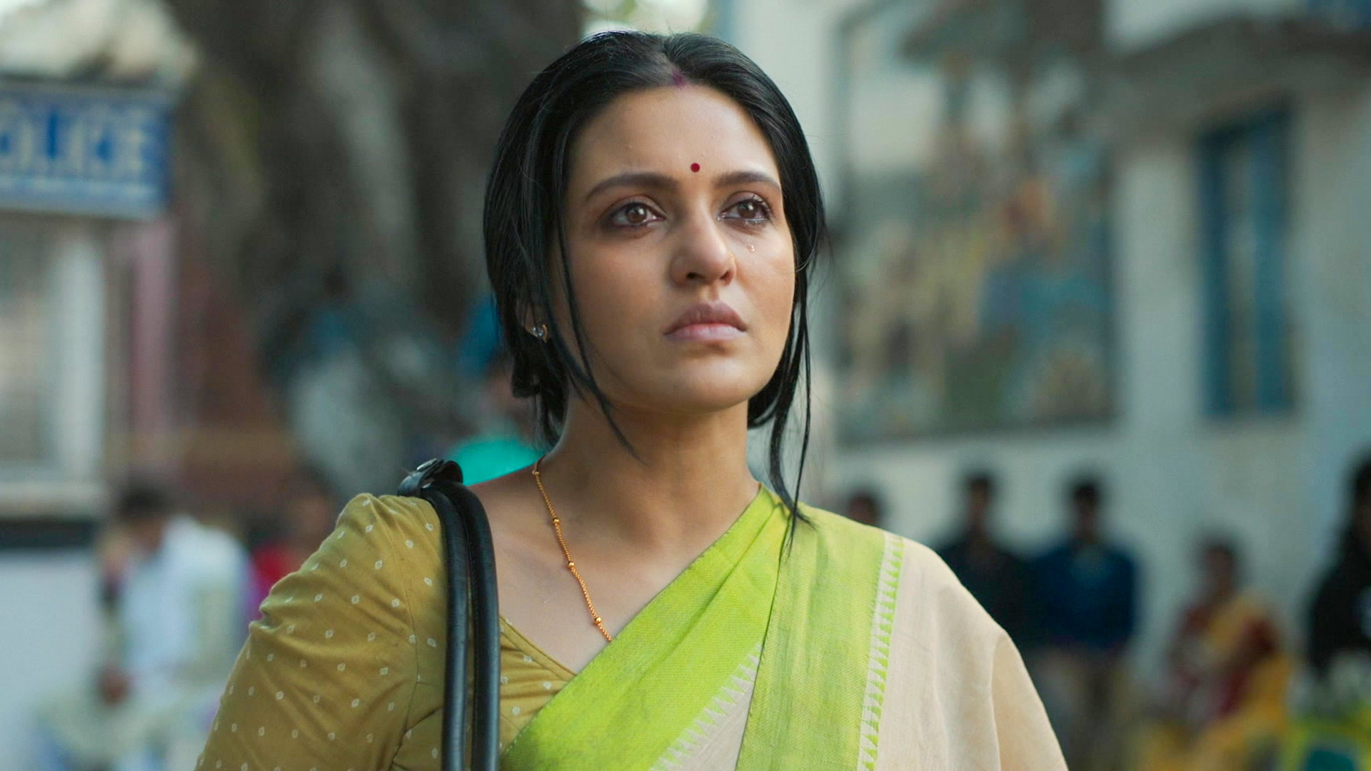 Watch Lajja S2 Episode 5 on JioHotstar