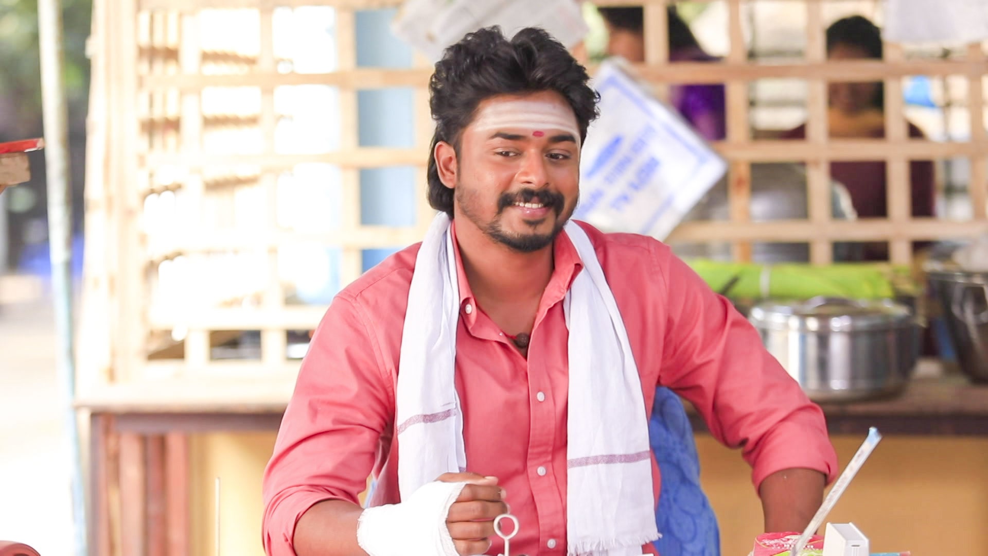 Watch Dhanam S1 Episode 266 on JioHotstar