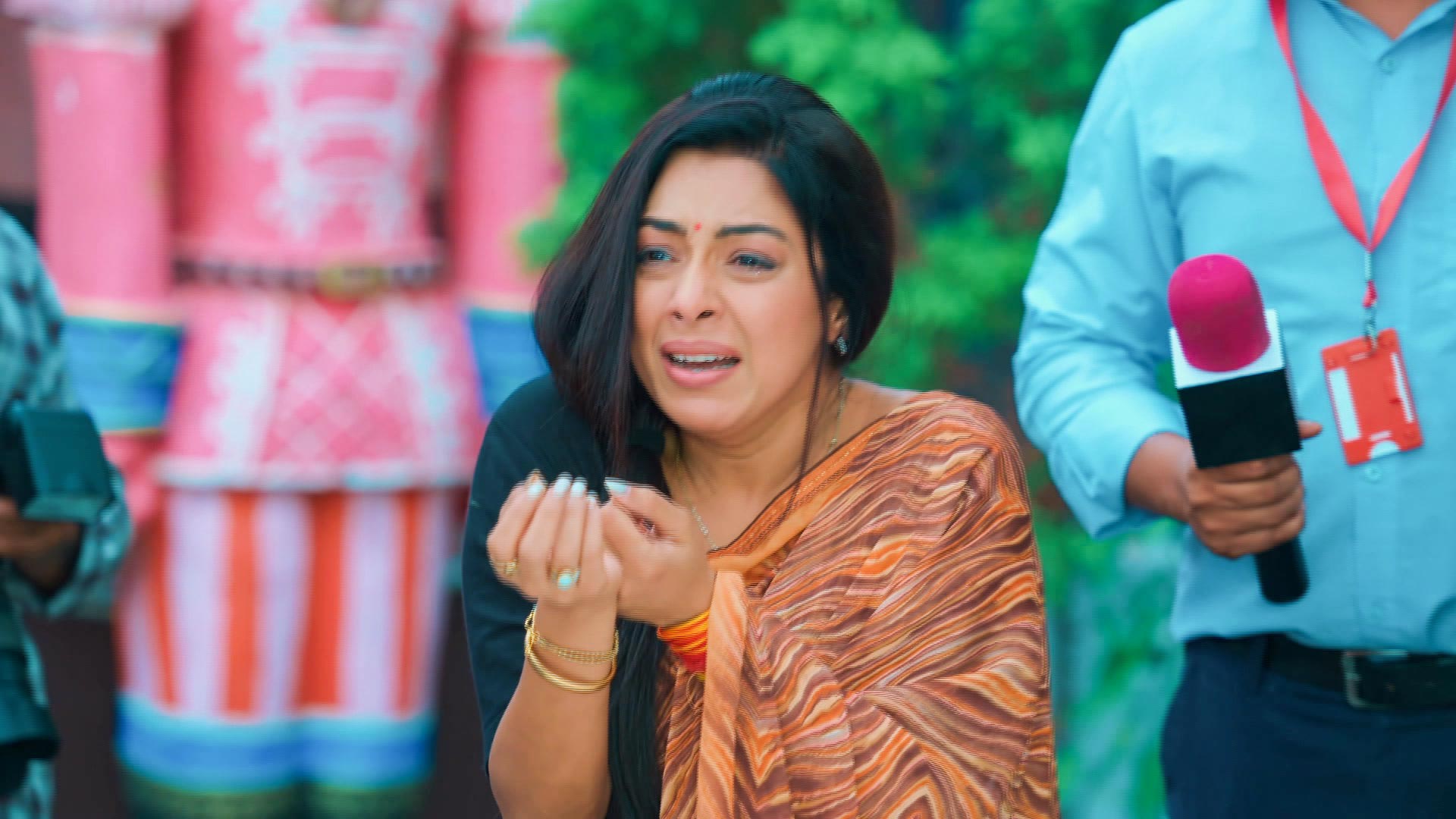 Stream Major Setback for Anupama Season 1 Episode 1300 – Major Setback ...