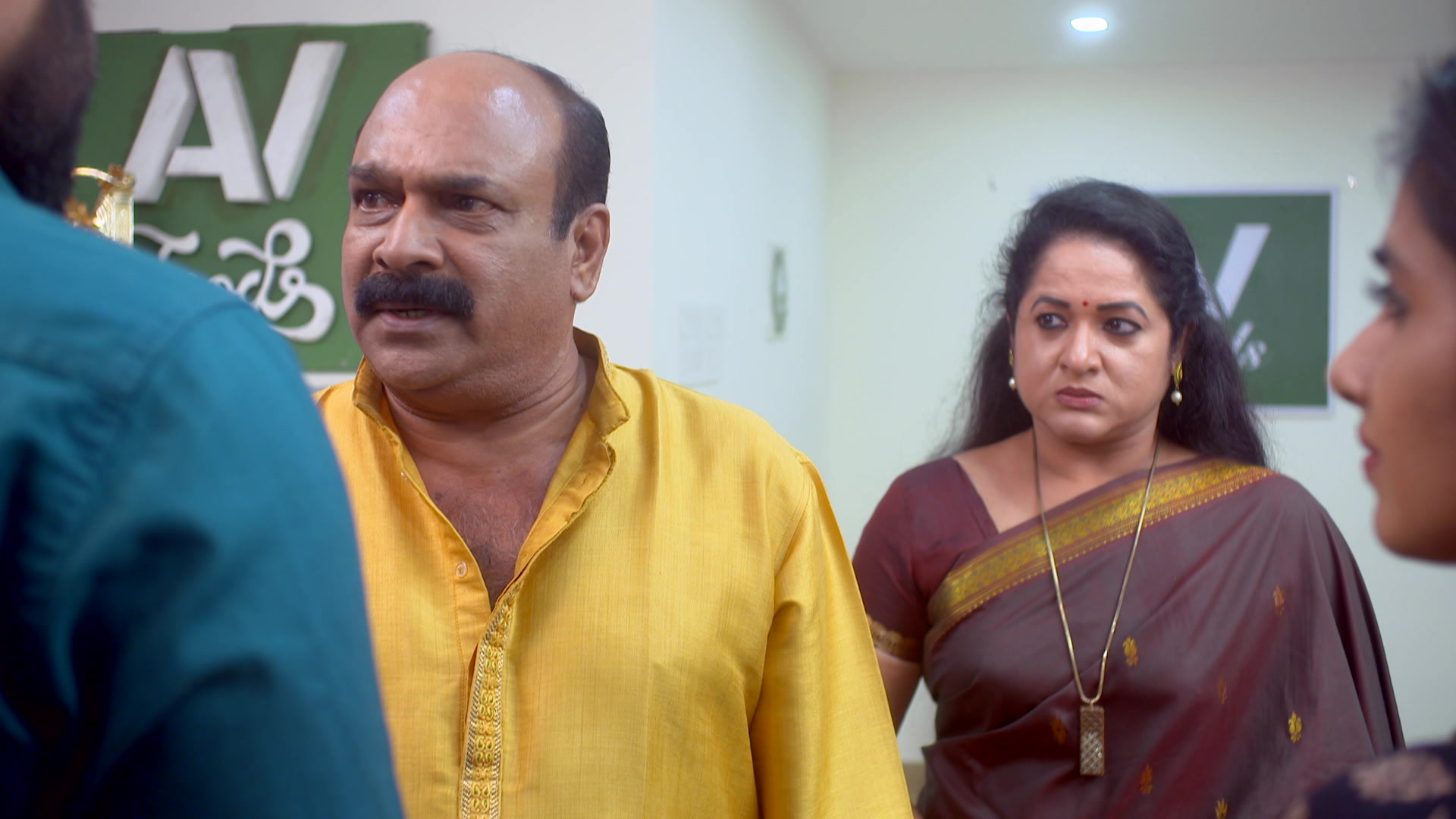 Watch Paadatha Painkili S1 Episode 616 on JioHotstar