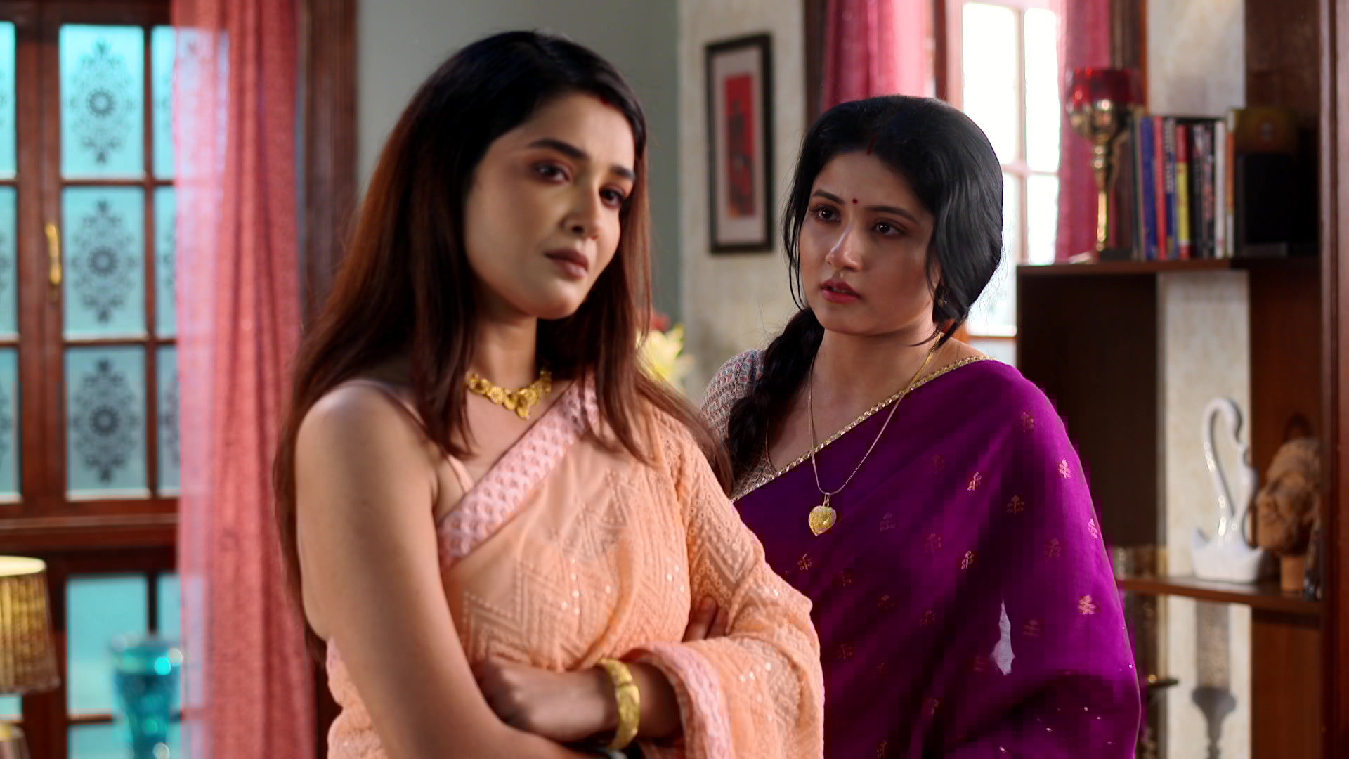 Watch Godhuli Alap S1 Episode 285 on Disney+ Hotstar