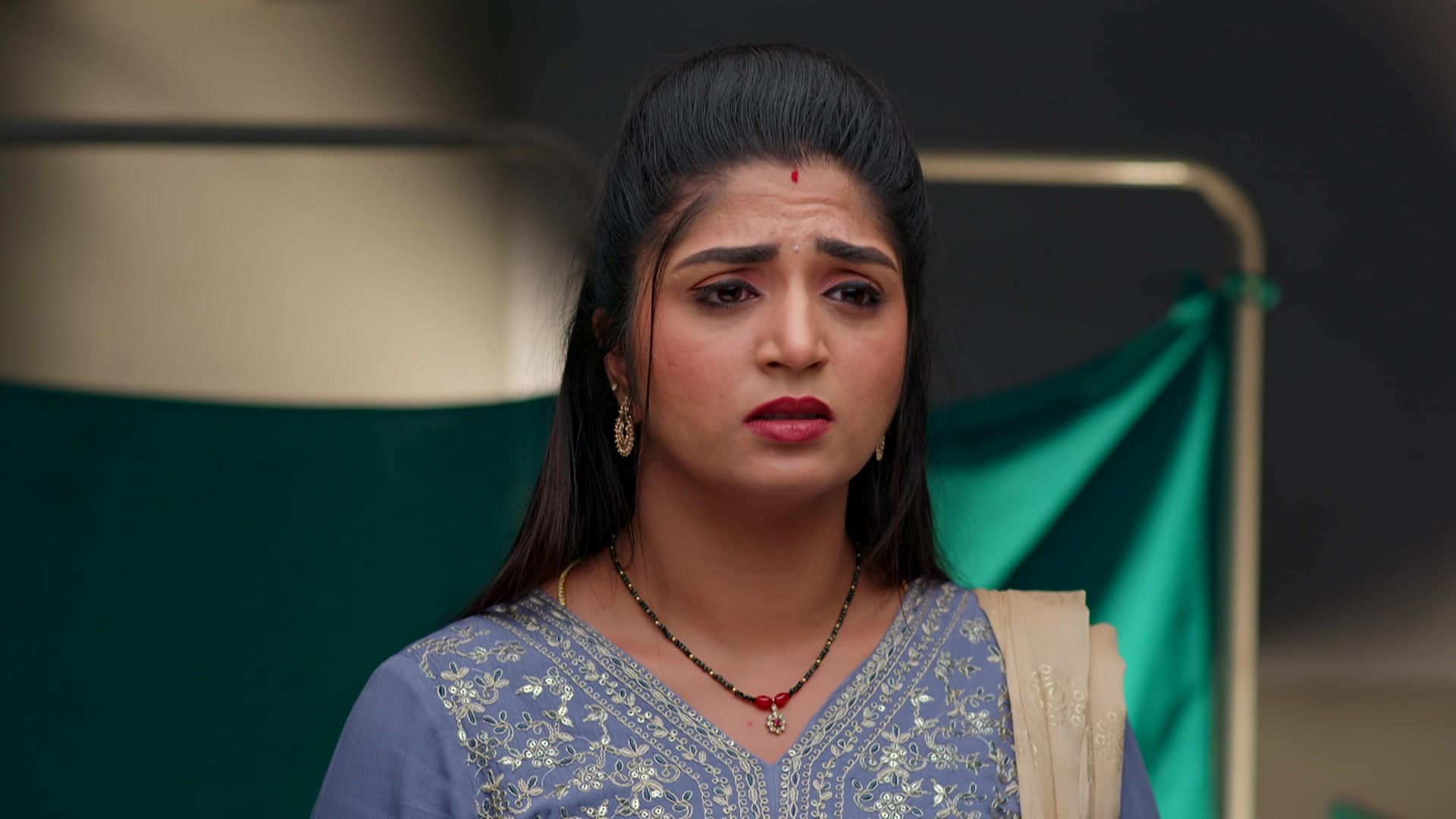 Watch Gunde Ninda Gudi Gantalu S1 Episode 610 on JioHotstar
