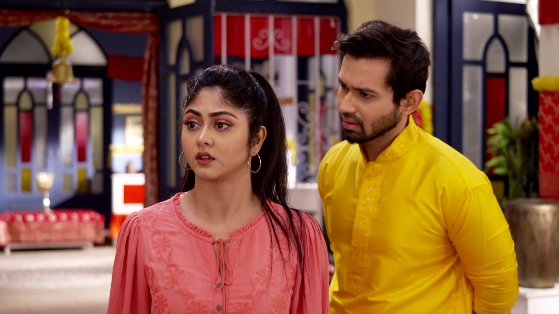 Watch Ponchomi S1 Episode 251 on JioHotstar