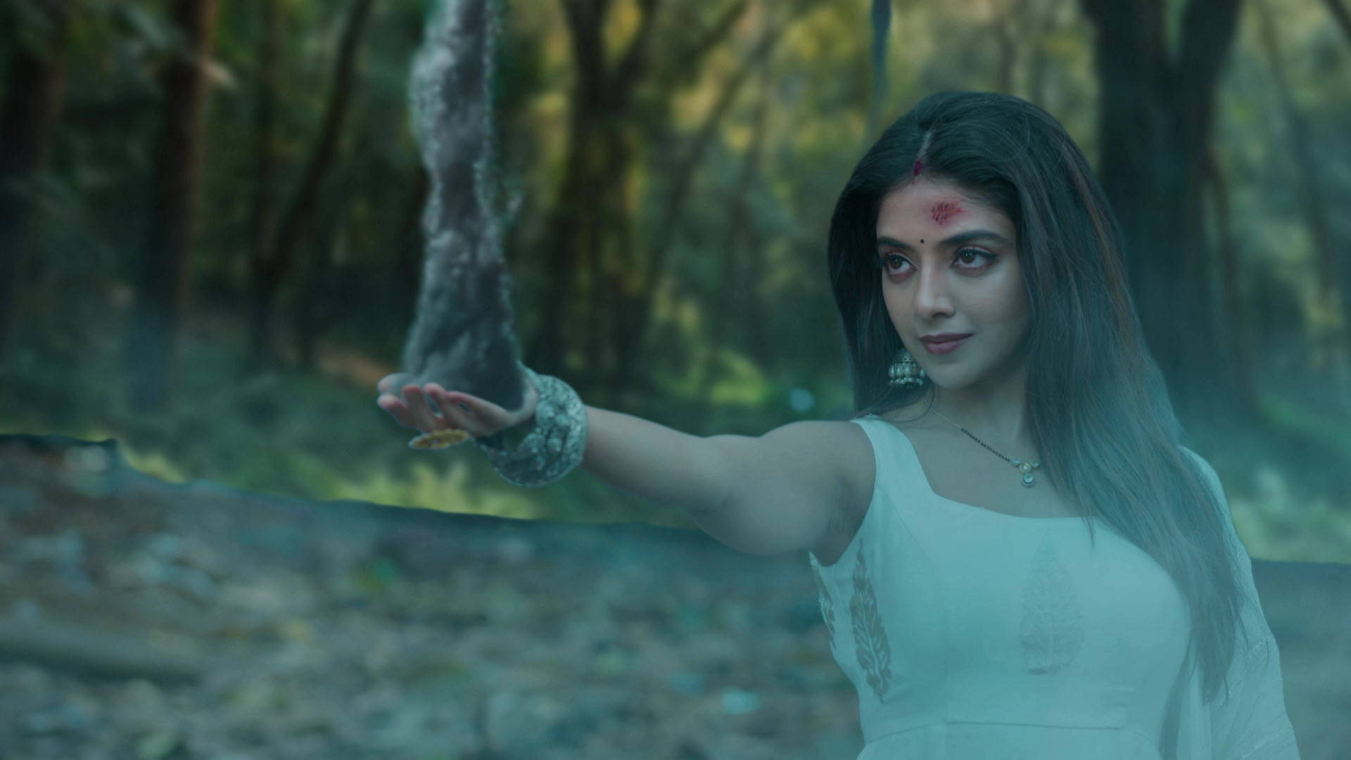 Watch Jaadu Teri Nazar - Daayan Ka Mausam S1 Episode 82 on JioHotstar