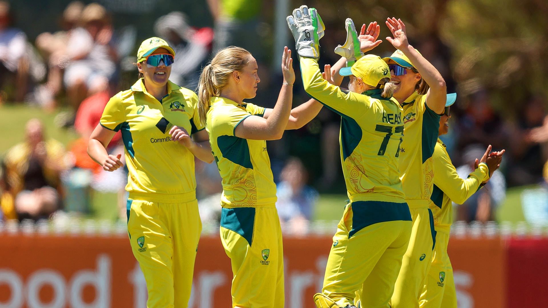 AUS Show Their Resolve to Thwart ENG Video | England Women Tour of ...