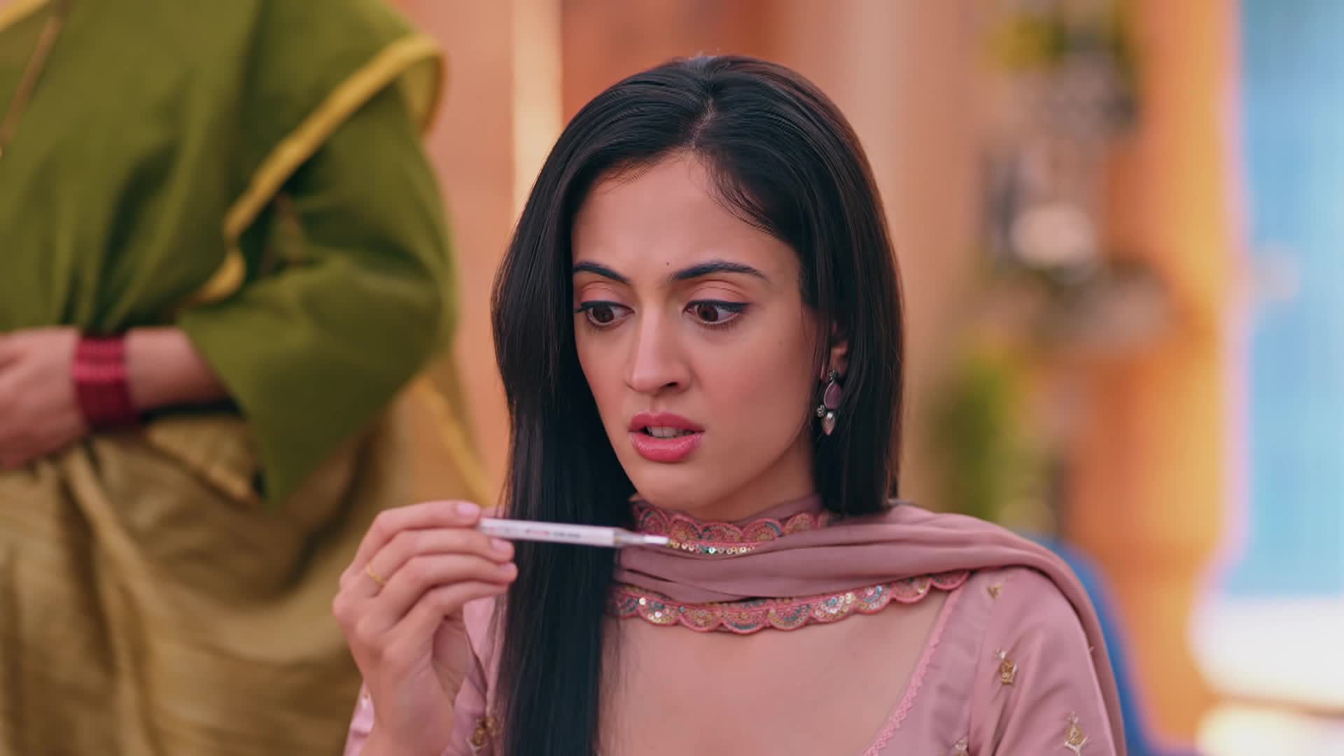 Watch Apollena S1 Episode 33 on JioHotstar