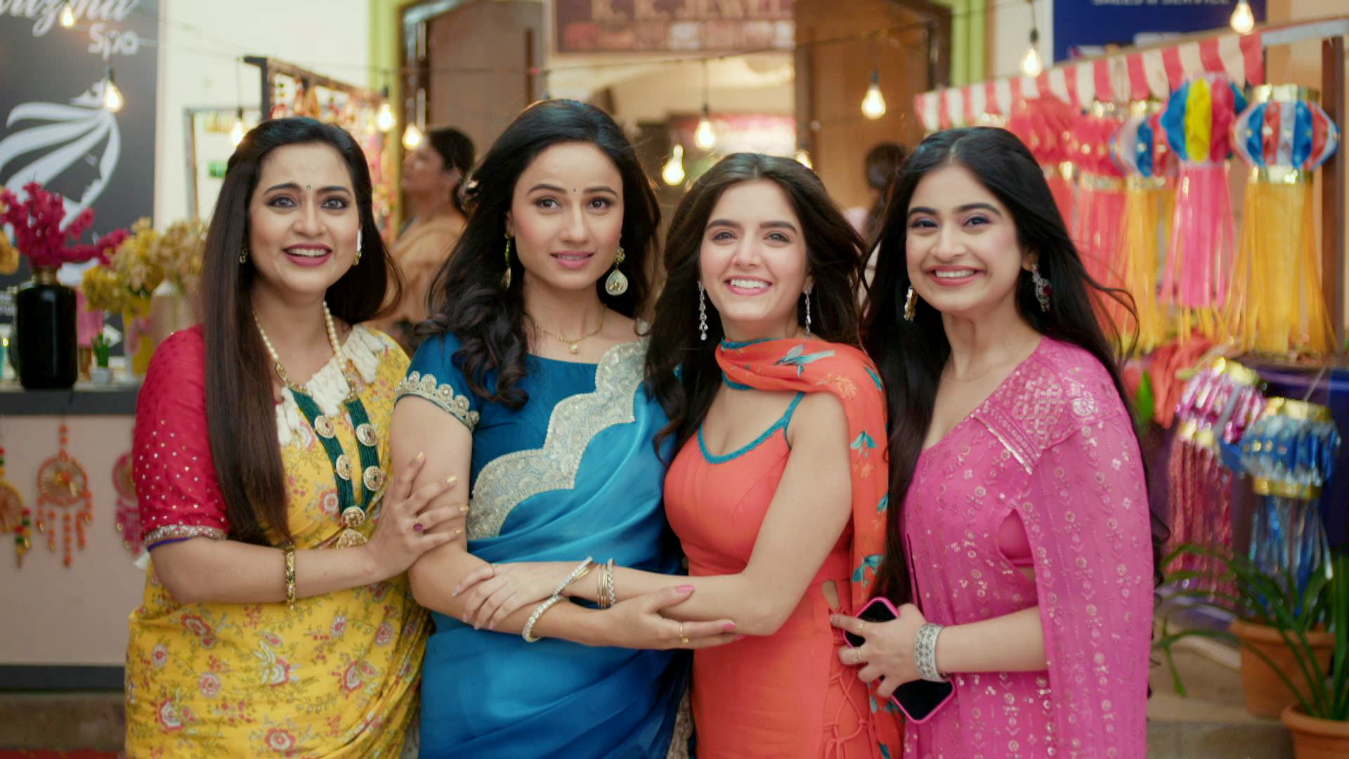 Watch pandya-store only on Watcho