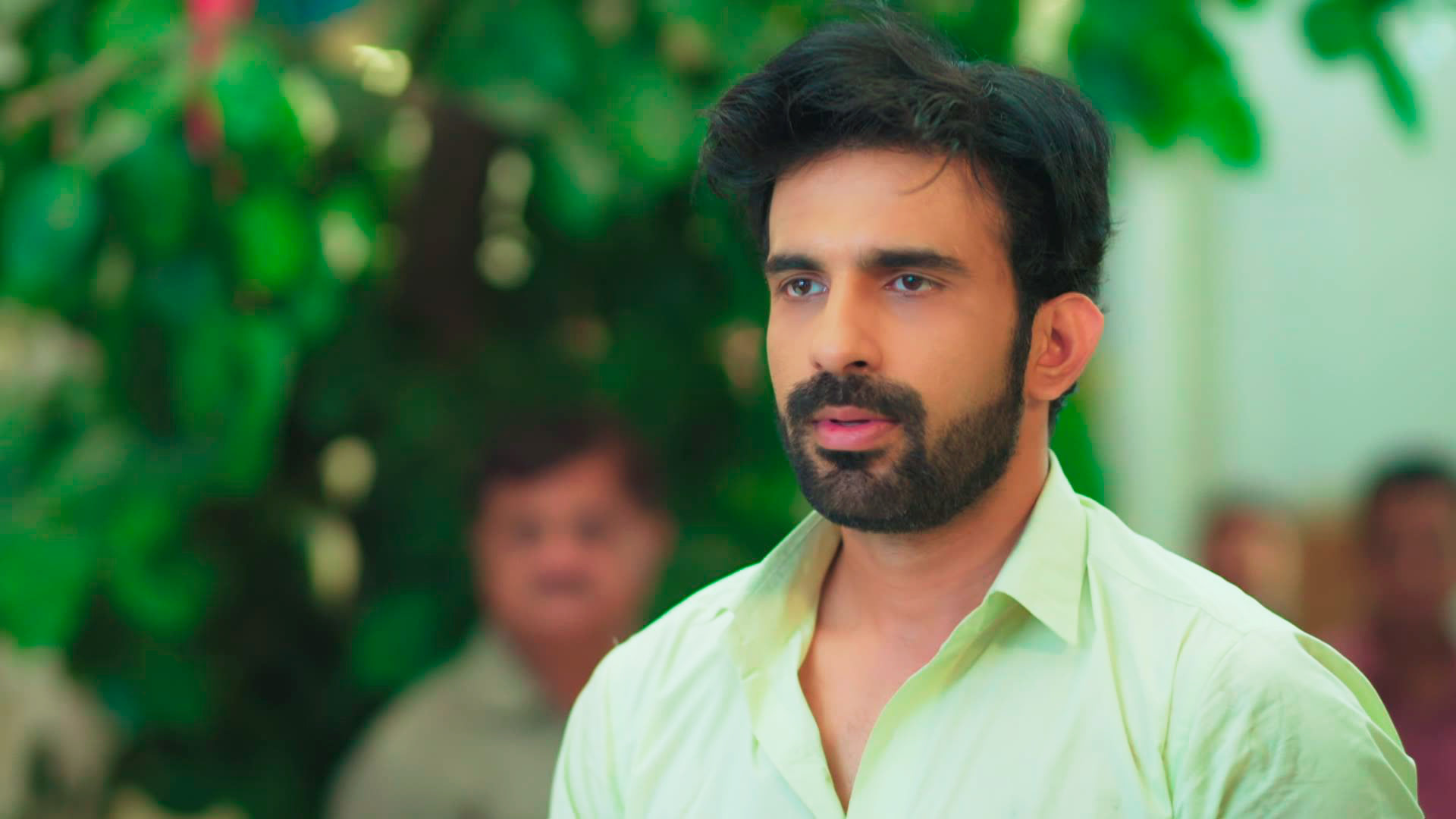 Watch yeh-jhuki-jhuki-si-nazar only on Watcho