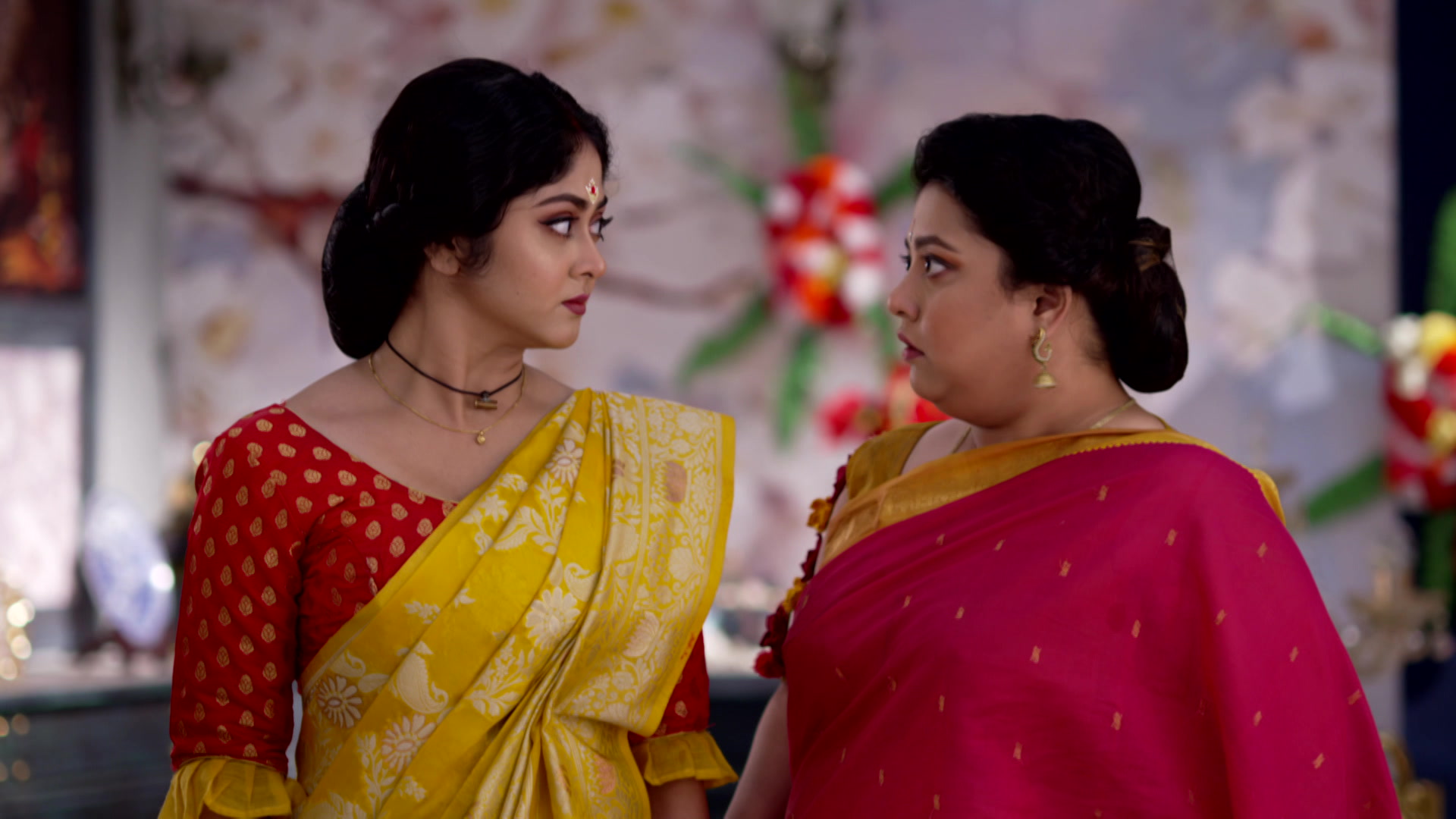 Watch Ponchomi S1 Episode 174 on Disney+ Hotstar