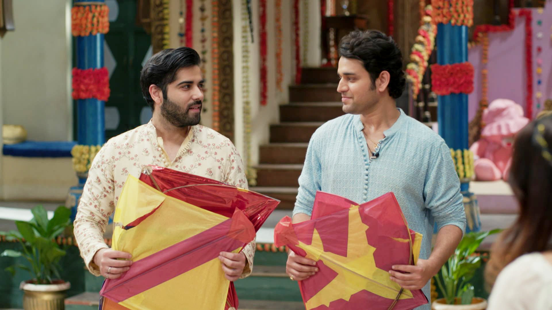 Watch Pandya Store S1 Episode 638 on JioHotstar