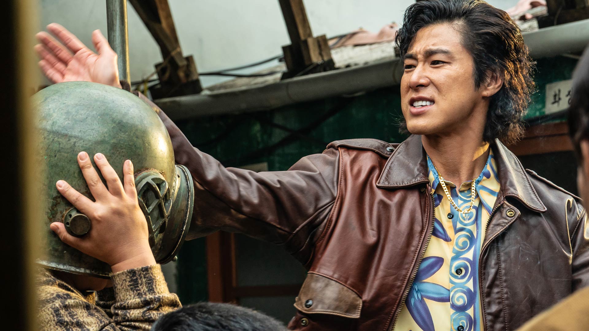 Nonton Feast with the Enemy Season 1 Episode 4 - Feast with the Enemy ...