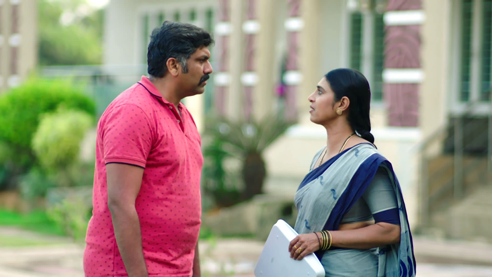 Watch Nandu Feels Remorseful Online