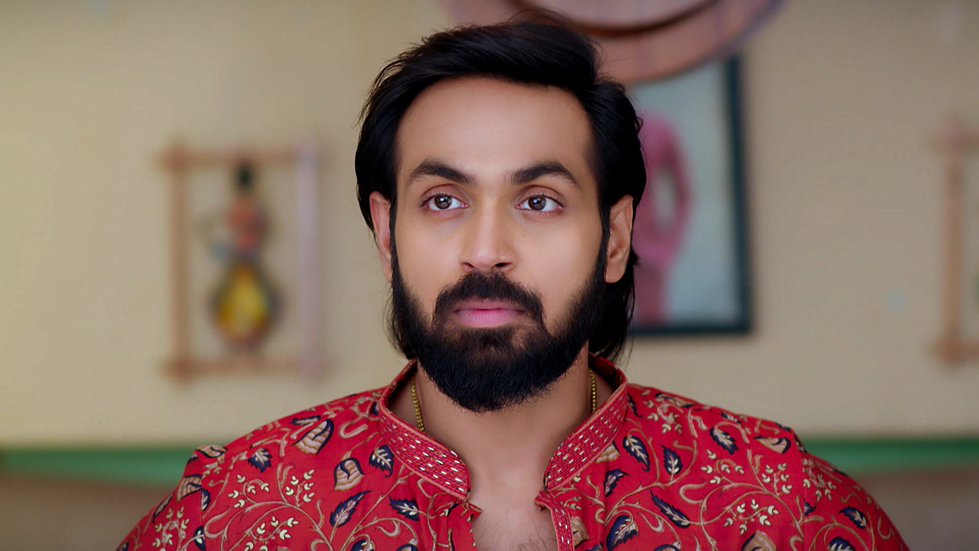 Watch Sapthapadi S1 Episode 124 on JioHotstar