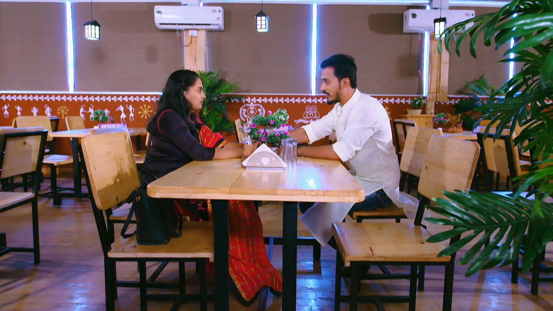 Watch Shruthi Seridaga S1 Episode 11 on JioHotstar