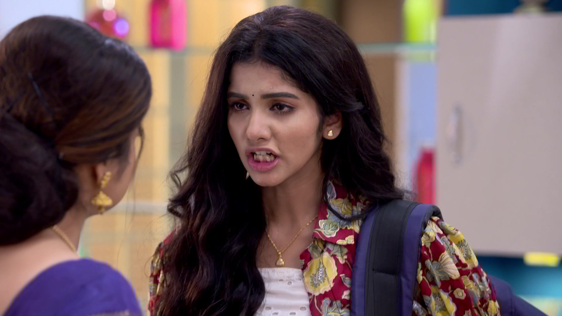 Watch Tomader Rani Episode 52 on JioHotstar