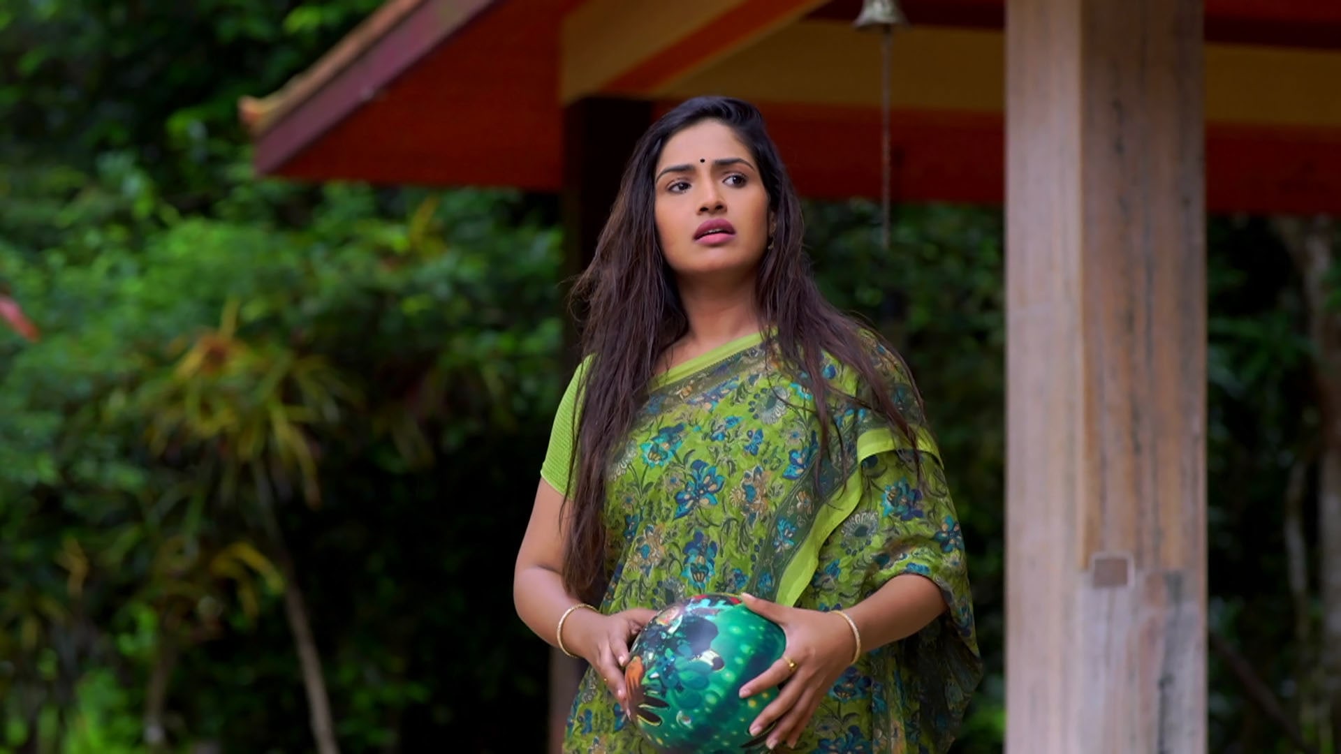 Watch unnimaya only on Watcho